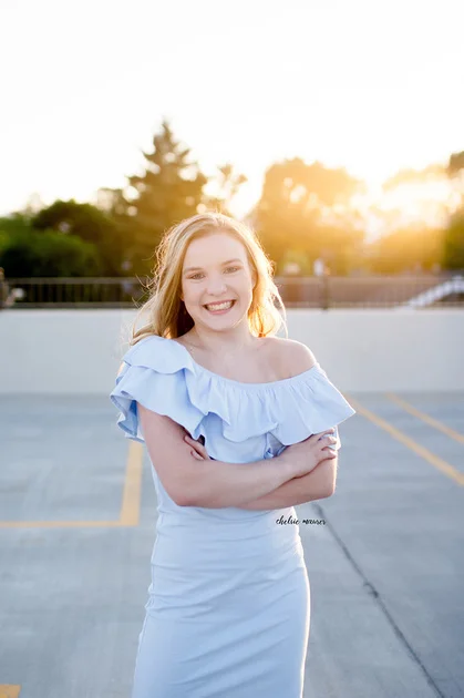 Chloe's Senior Session // Metro Detroit Senior Photographer // chelsie ...