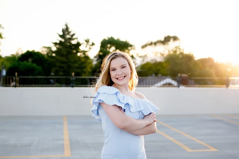 Chloe's Senior Session // Metro Detroit Senior Photographer // chelsie ...