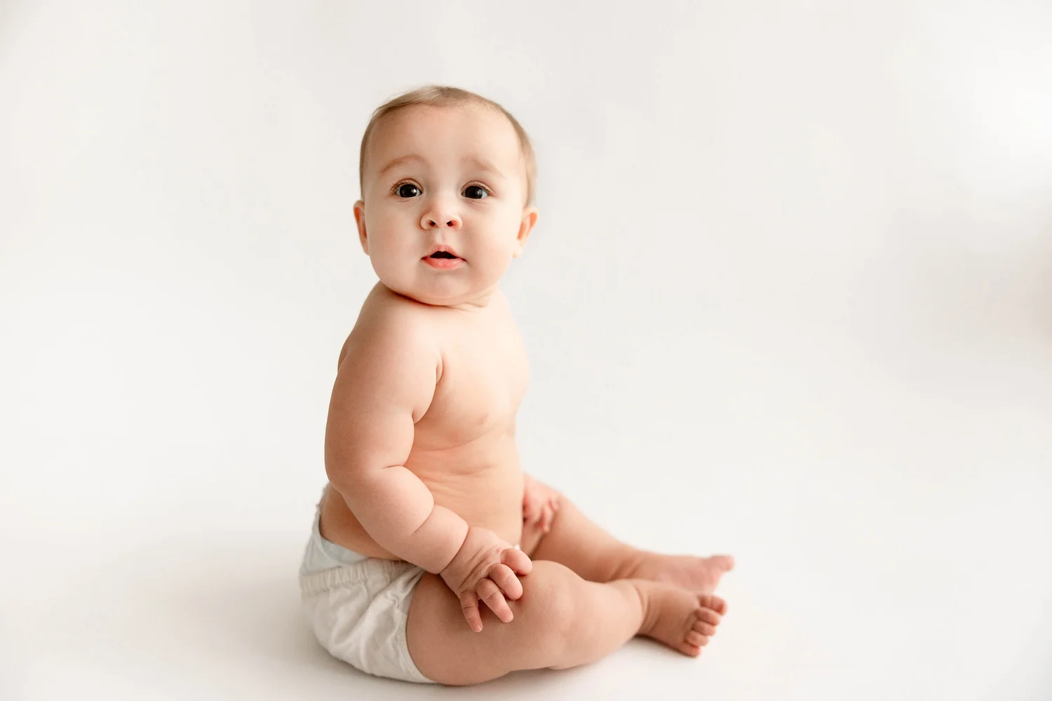 6-8 Month Old Sitter and Baby Milestone Photoshoot — Chelsie Maurer ...