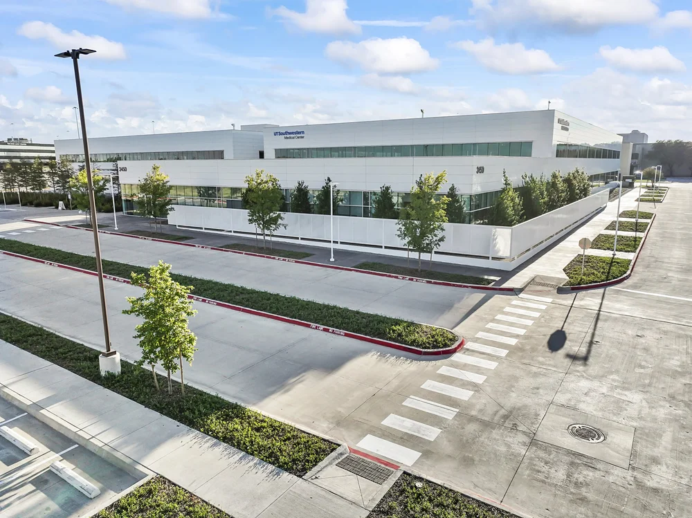 Shops at RedBird — Russell Glen :: A Passion for the Possible