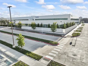Shops at RedBird — Russell Glen :: A Passion for the Possible