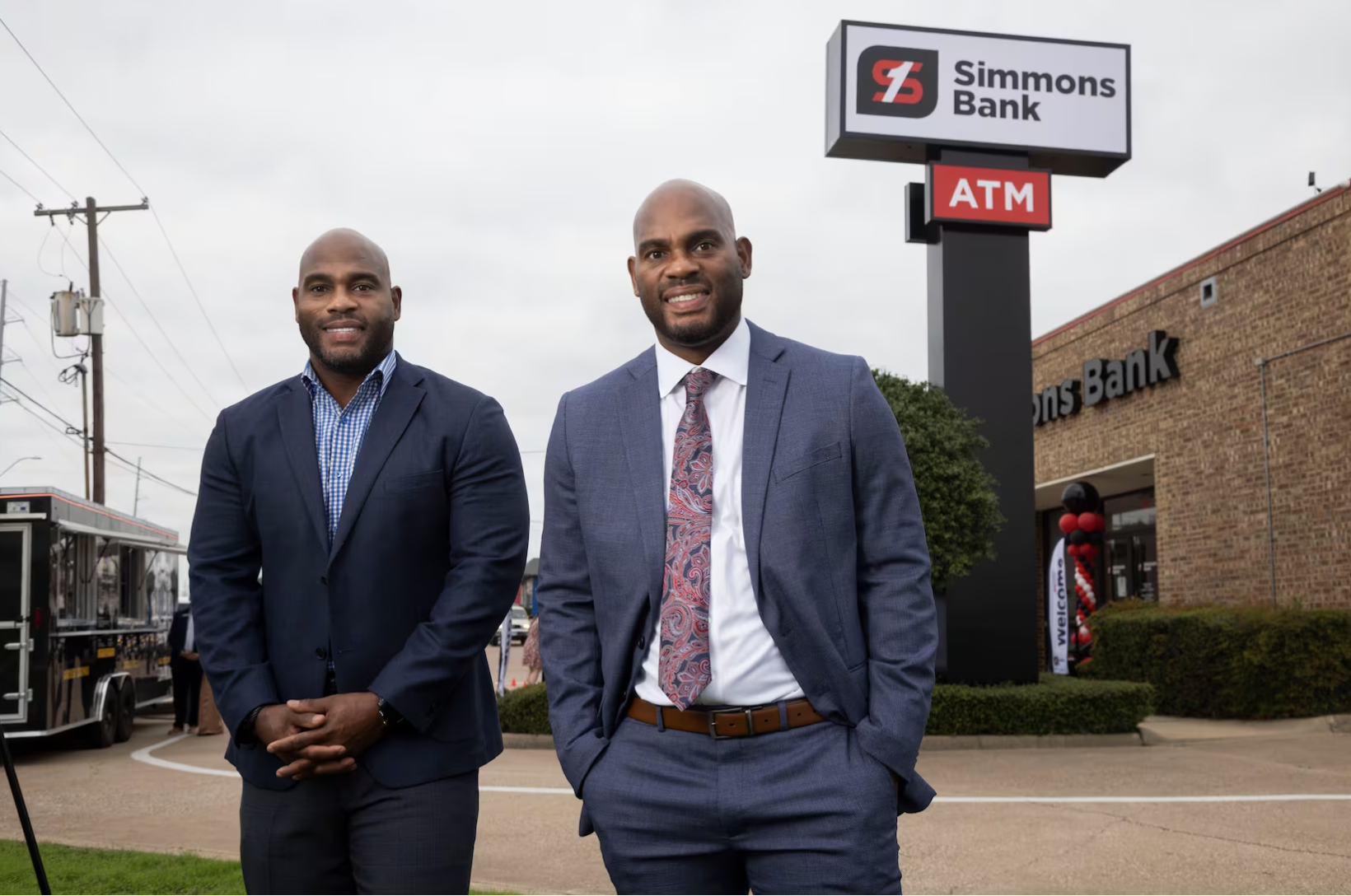 Simmons Bank Opens in RedBird as Brothers Focus on Southern Dallas ...