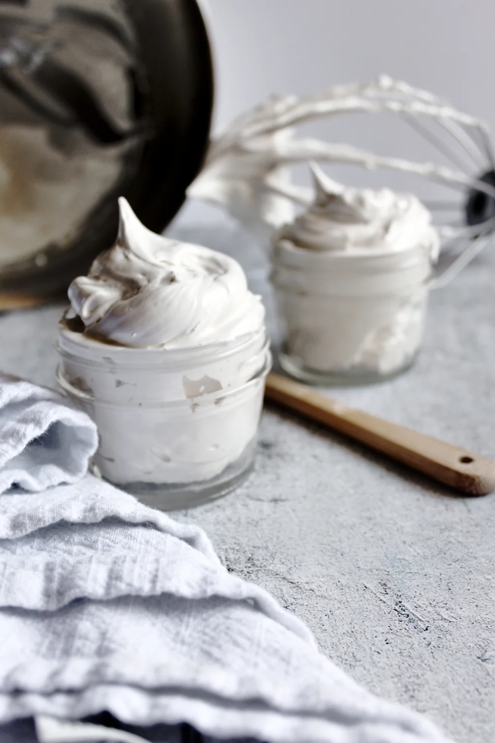 How to Make Marshmallow Topping for Ice Cream: Easy & Delicious Guide ...