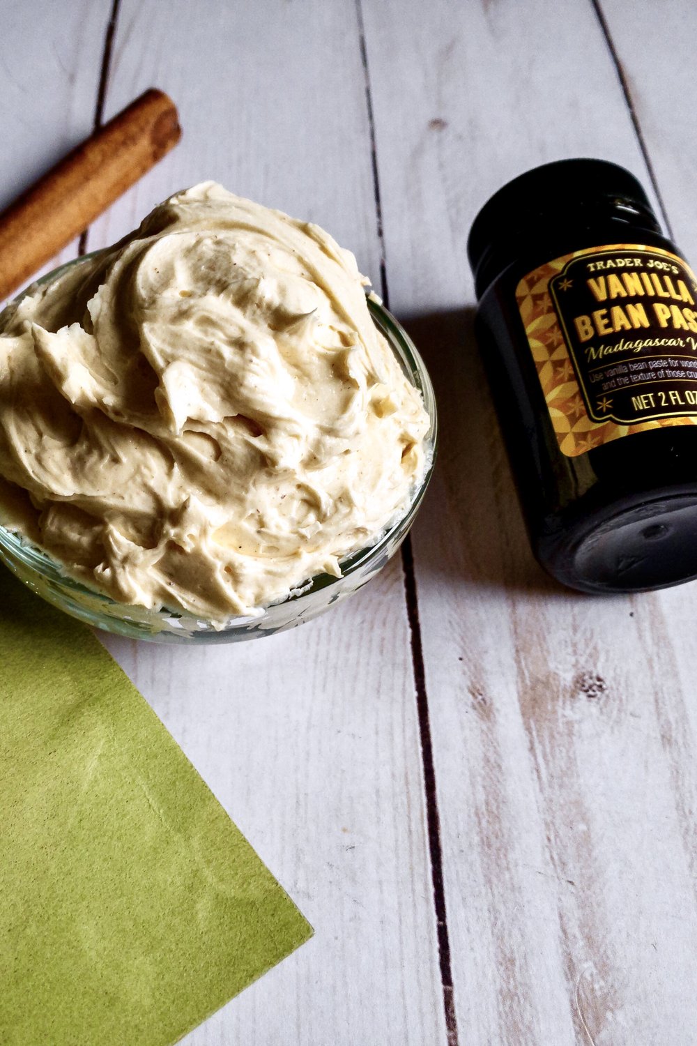 Cinnamon Vanilla Bean Buttercream — Poetry & Pies