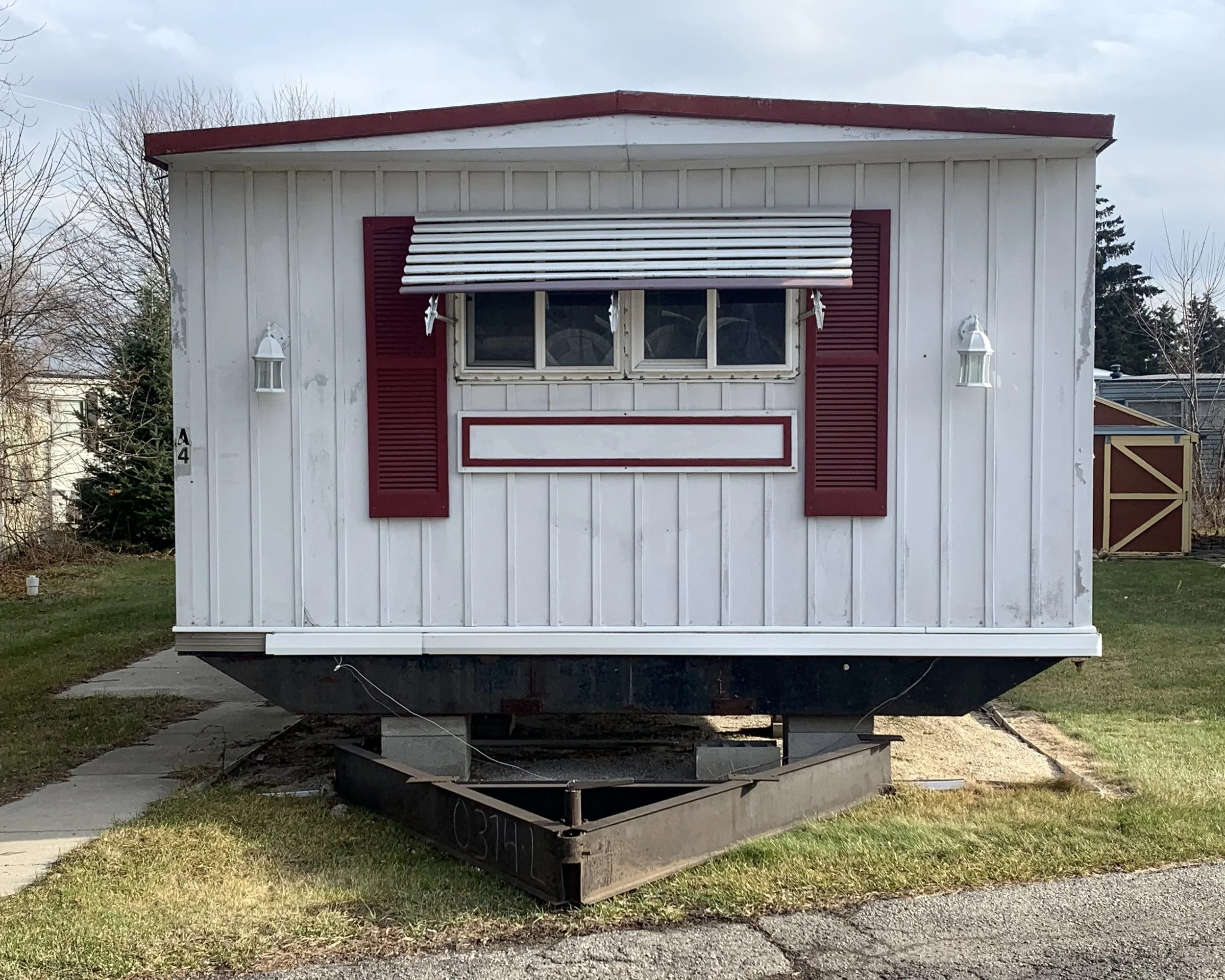 PLATFORM: Out of Sight, Out of Mind: Trailers on the Edge