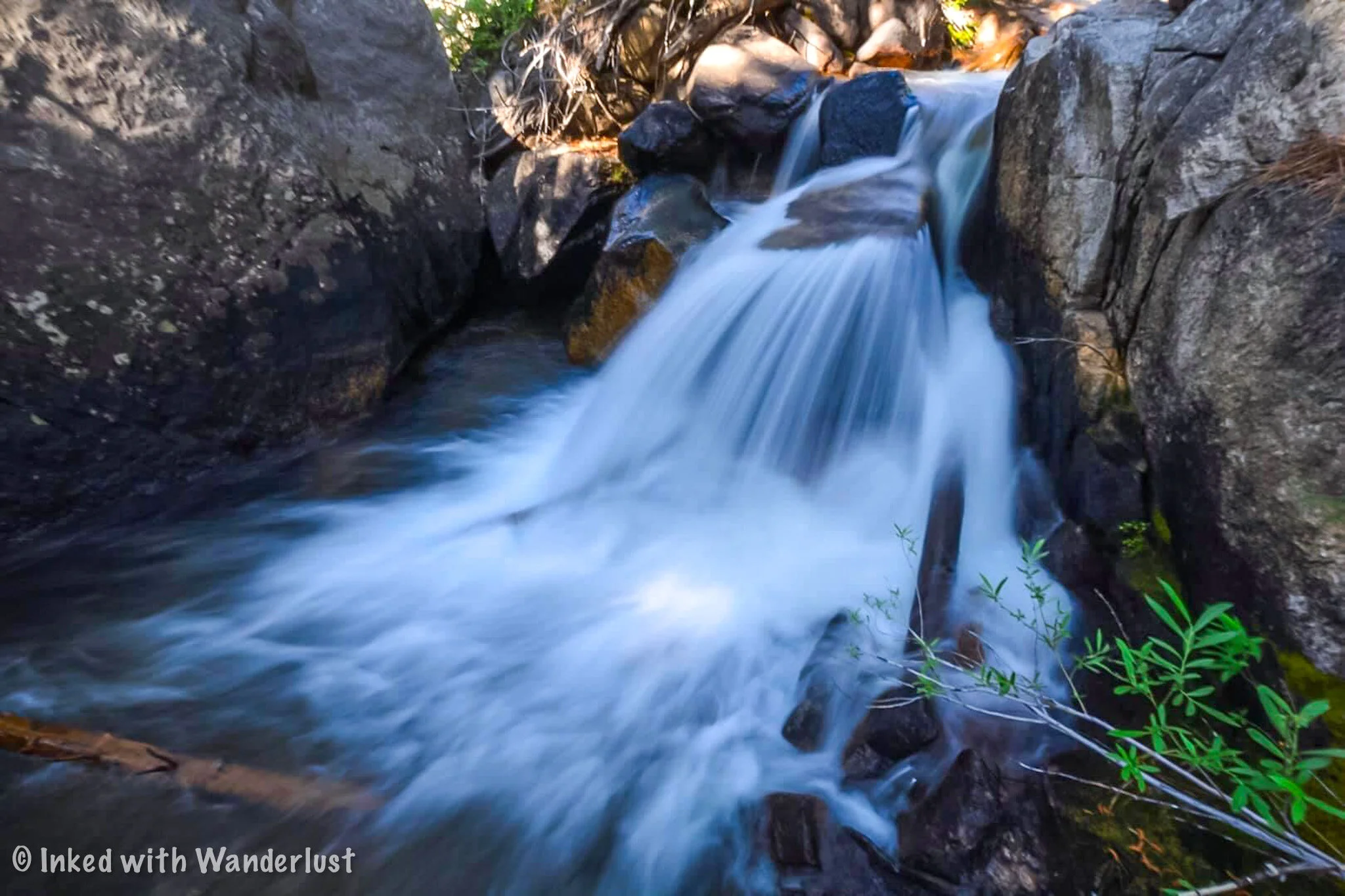 Barney Lake: A Beautiful Day Hike Near Bridgeport — Inked with Wanderlust