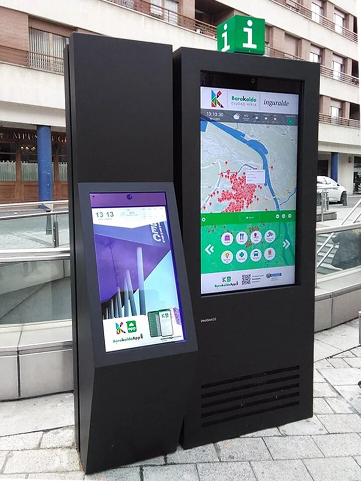 Outdoor Digital Sign & Interactive Kiosk Manufacturer — Infinitus