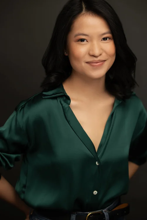 Bio — Claire McConnell