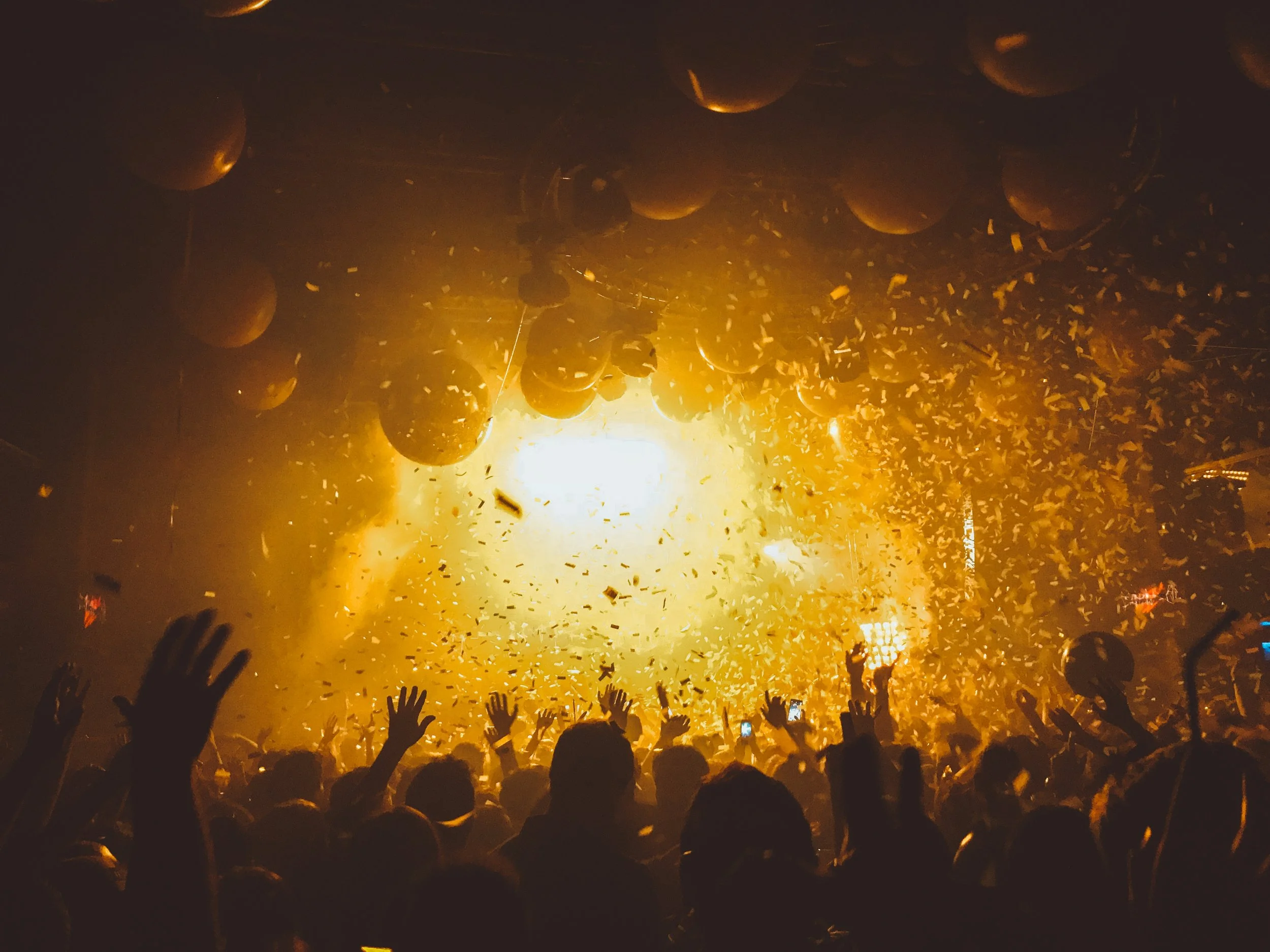 Aspen Nightlife - 8 Bars & Clubs to Add to Your Bucket List