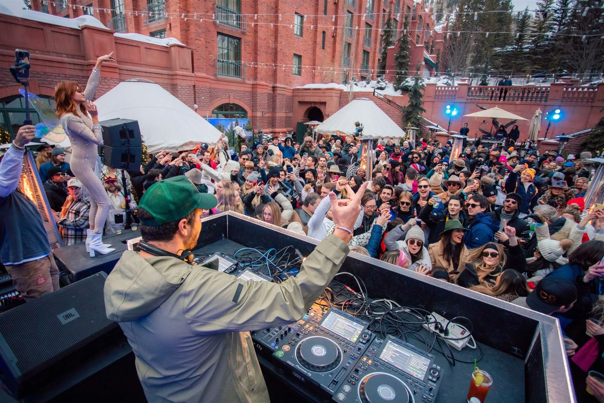 Aspen DJ Events - How to Navigate the Club Scene in Aspen