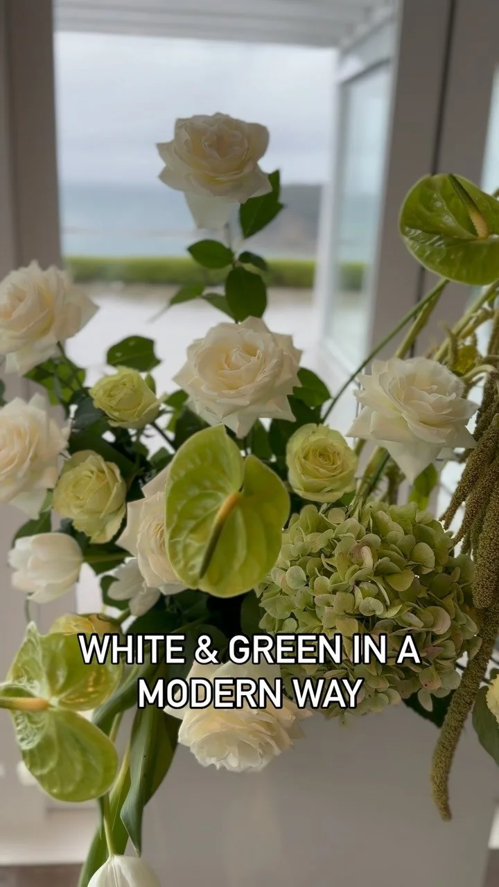 Pick Me Up Bud vase arrangement -FlowerMe - Auckland Florist Flower ...