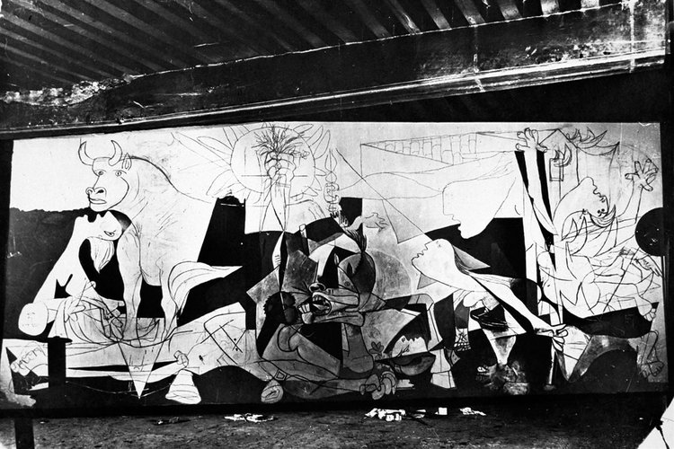 Picasso's Guernica: A Step-by-Step Journey — Your Creative Escapes
