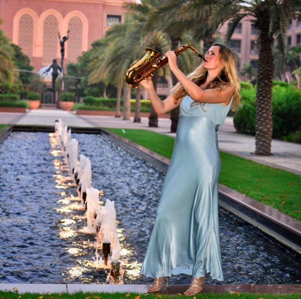 BIO — Heather Hoyle Saxophone