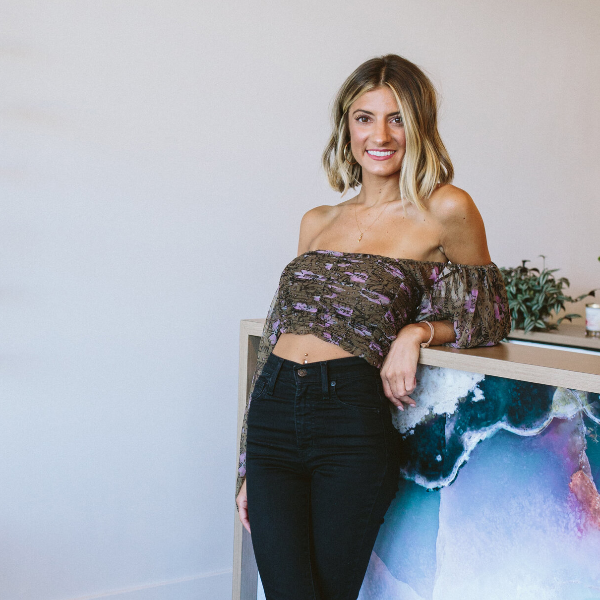 THE GEMS — WHITE OPAL HAIR CO