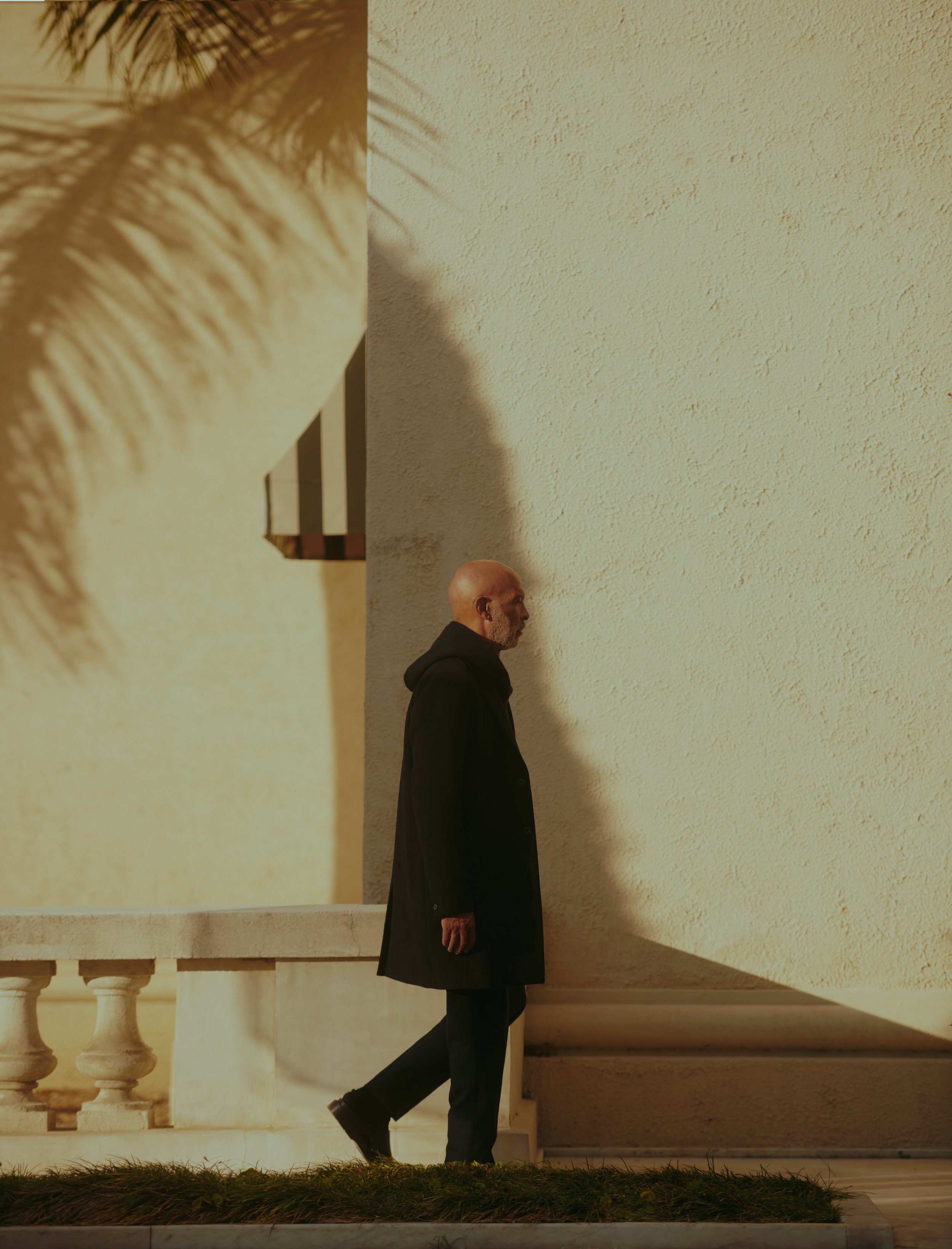 VINCE. — LAUREN GIARDINA