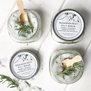 Easy to Make Salt Scrub — The Giddy Chick