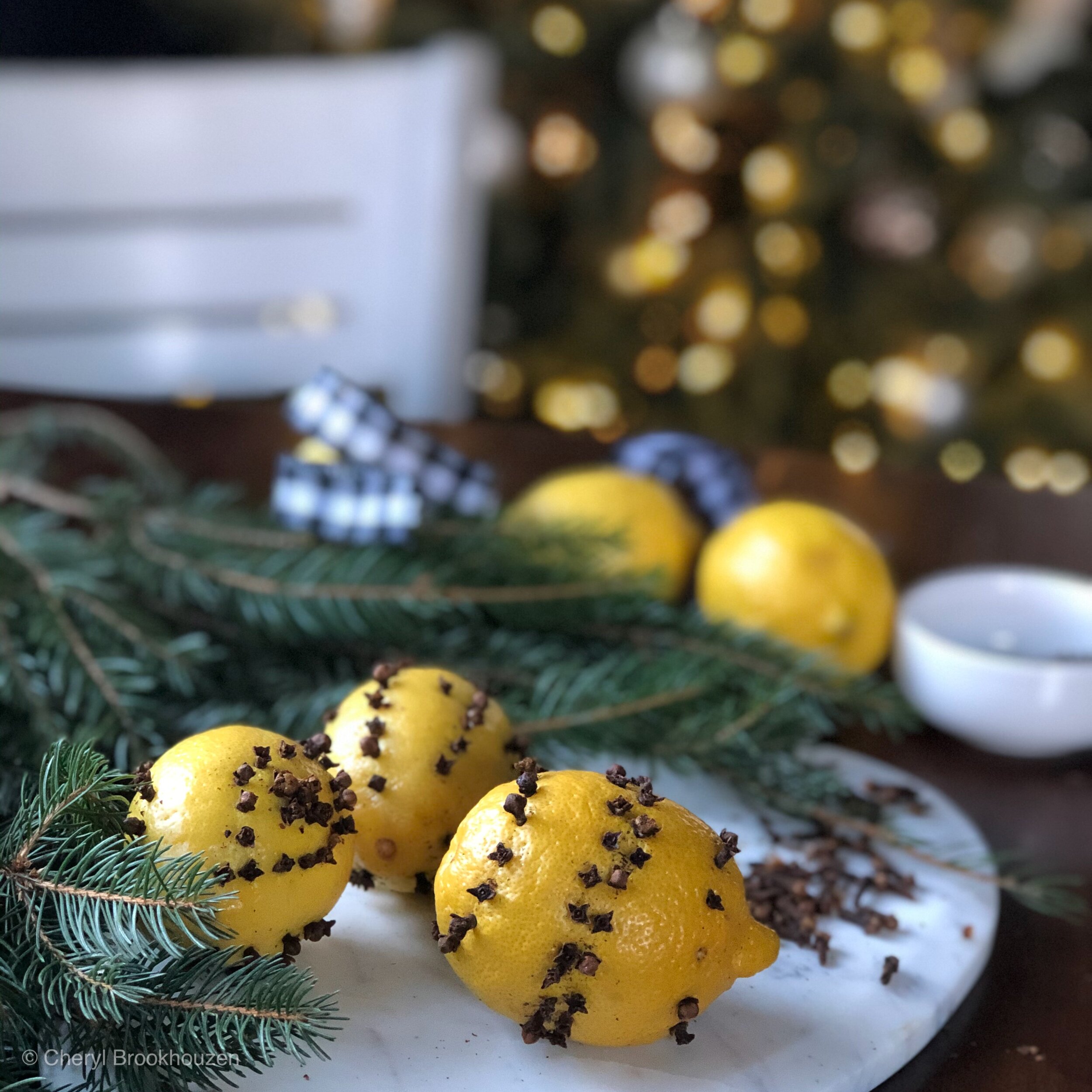 Making Fragrant Pomanders — The Giddy Chick