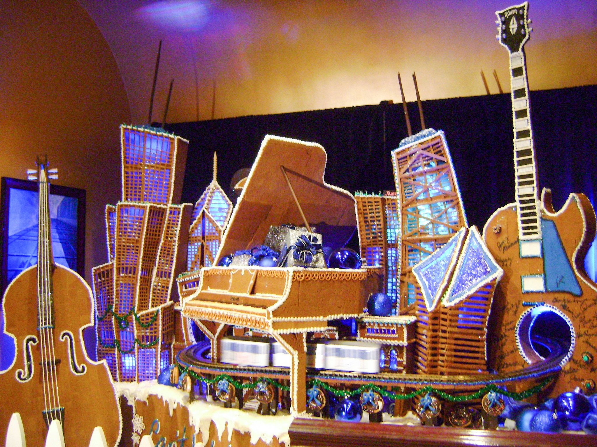 Giant Gingerbreading Leads Us to the Showdown — The Giddy Chick