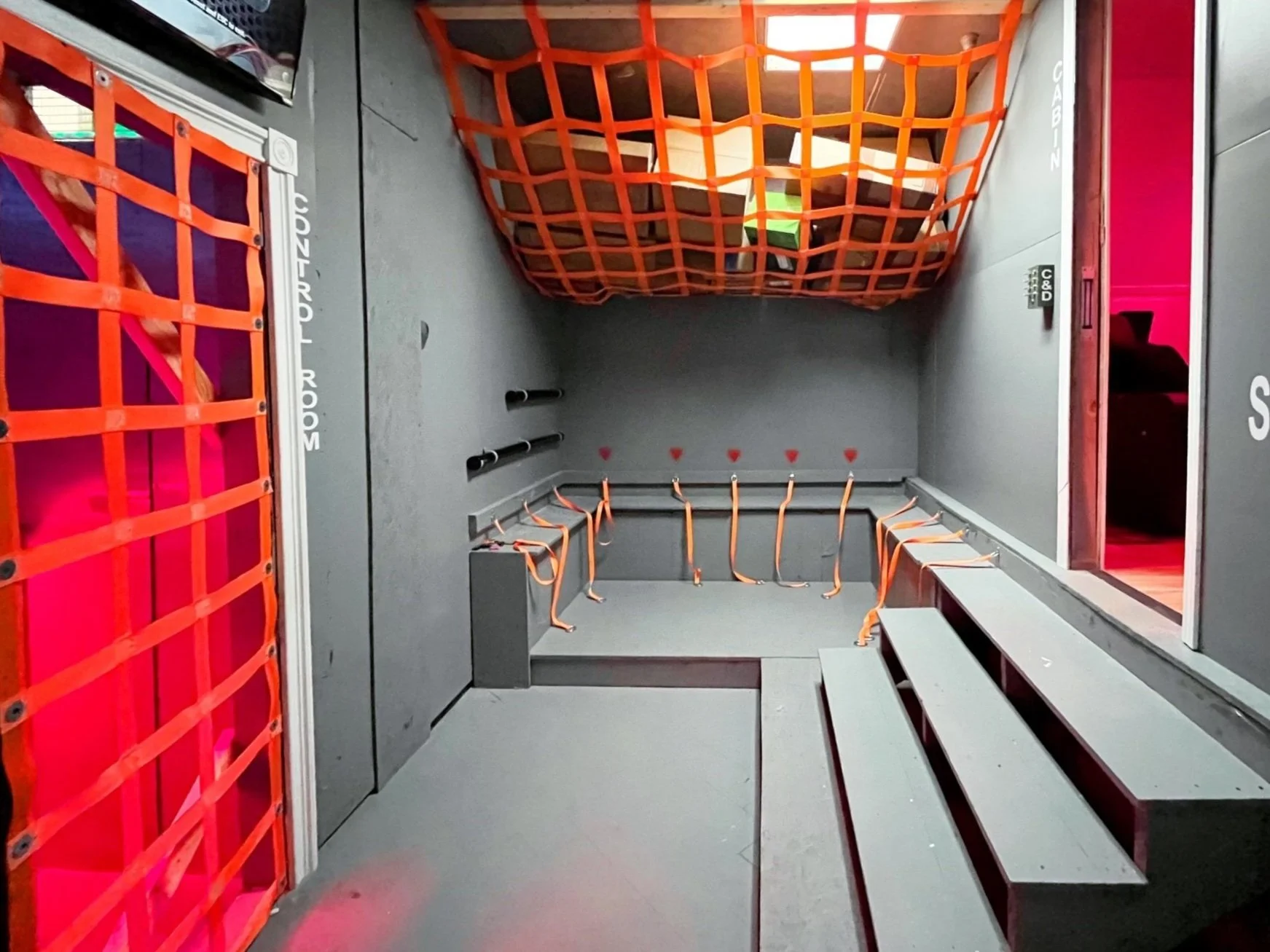 Oval Office — Exithis Ohio- The Best Escape Rooms in Ohio