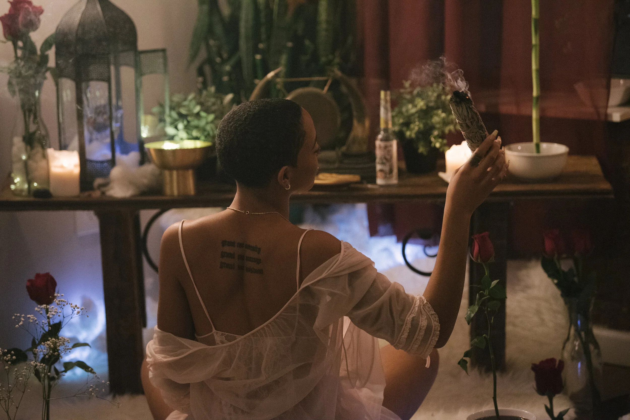 HOUSE OF EASE