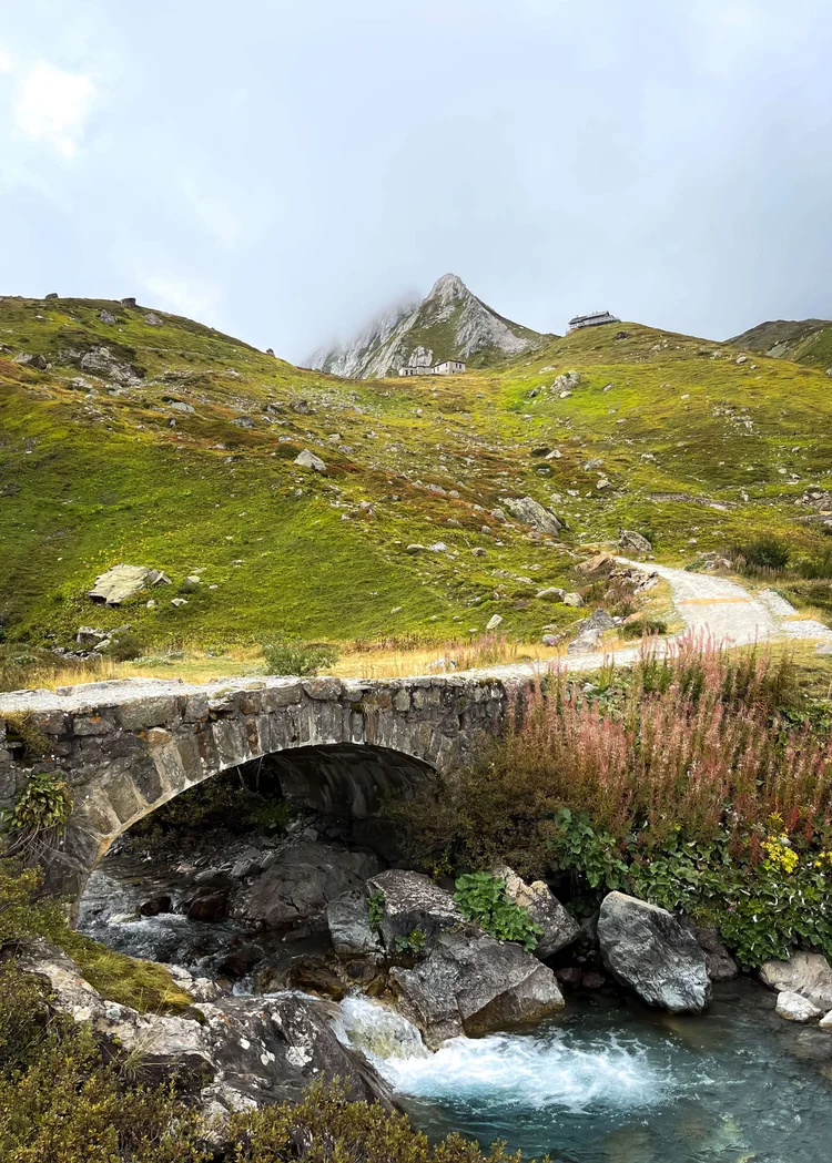 Tour du Mont Blanc: Advice for Planning and Hiking the TMB — Moore ...