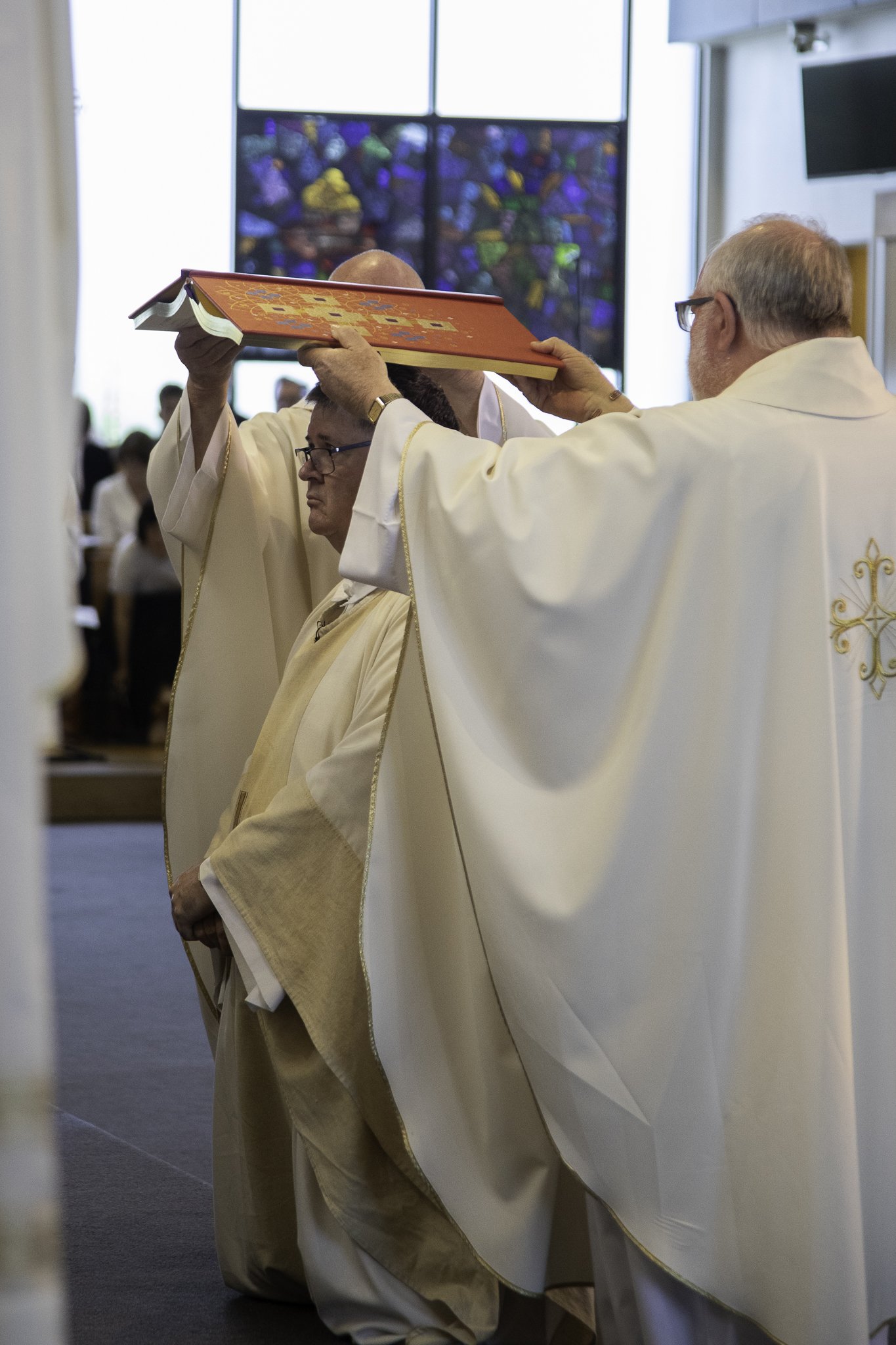 Bishop photos — Catholic Diocese of Hamilton