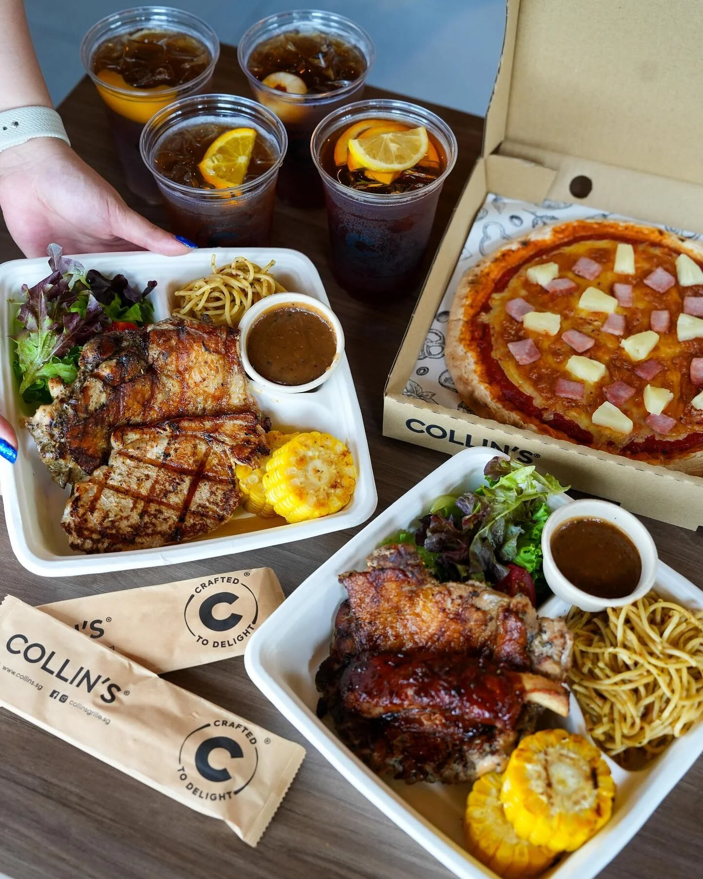 Reservations — COLLIN’S®