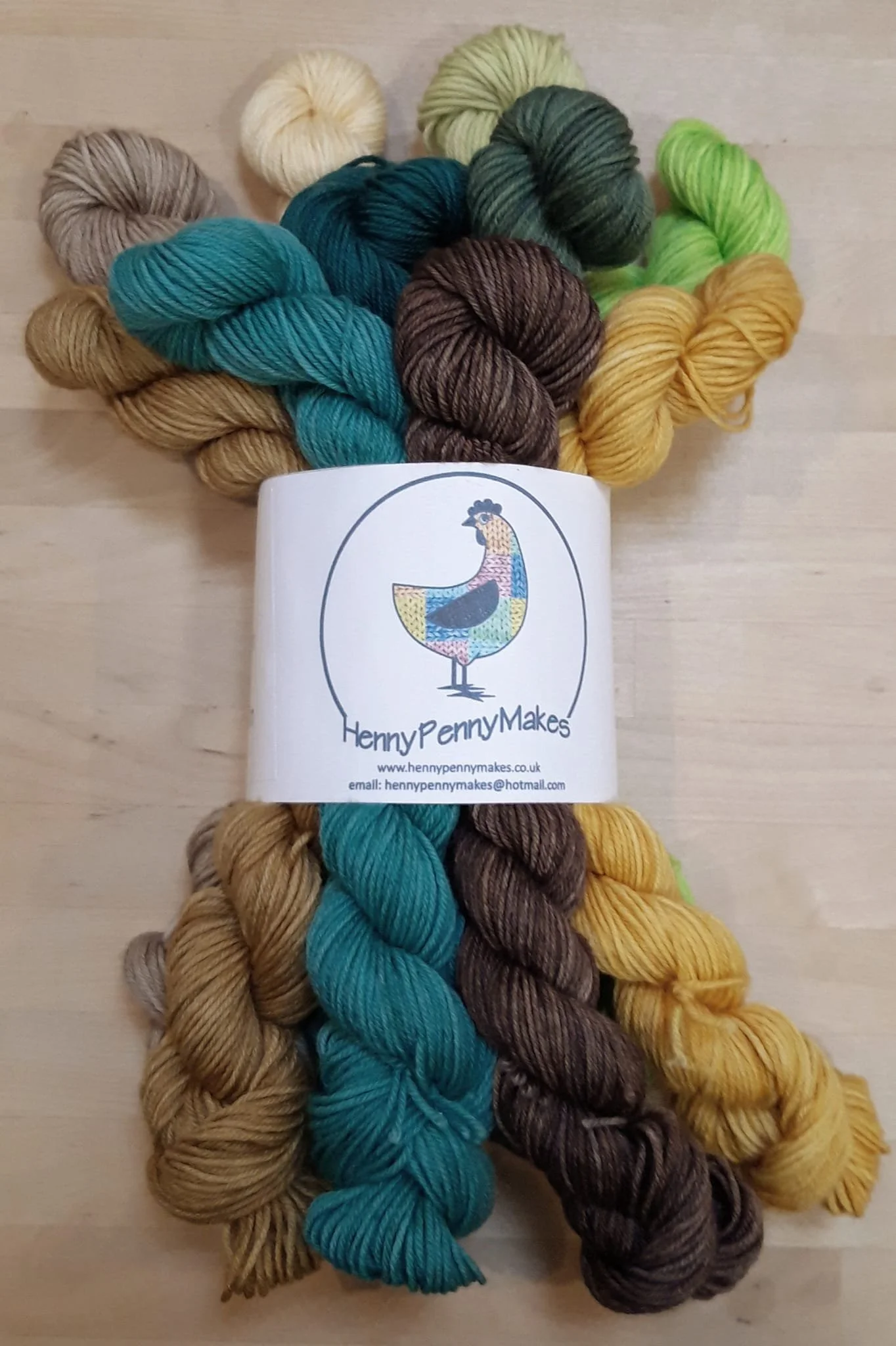 Henny Penny Makes fingering weight Rainbow Bundles at Fankle Yarns ...