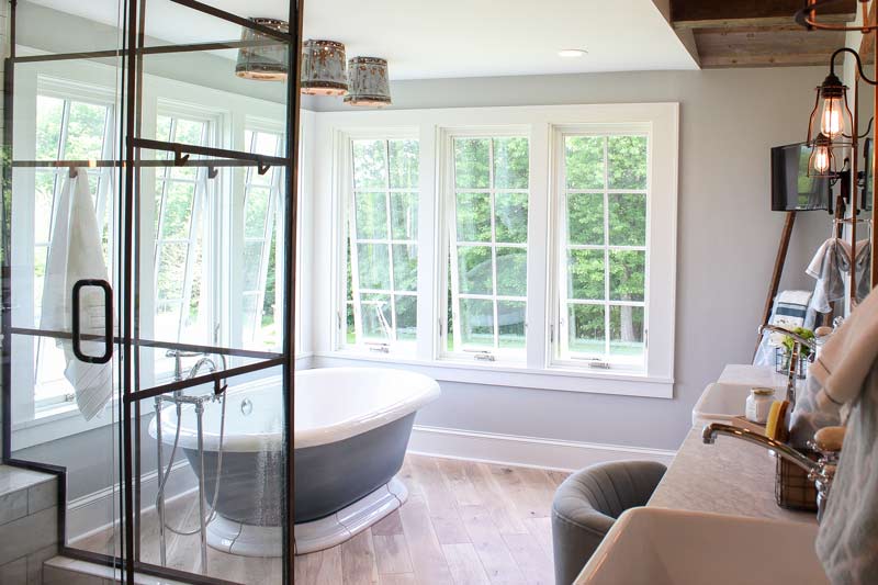 Bath Crashers — ANTHOLOGY WOODS