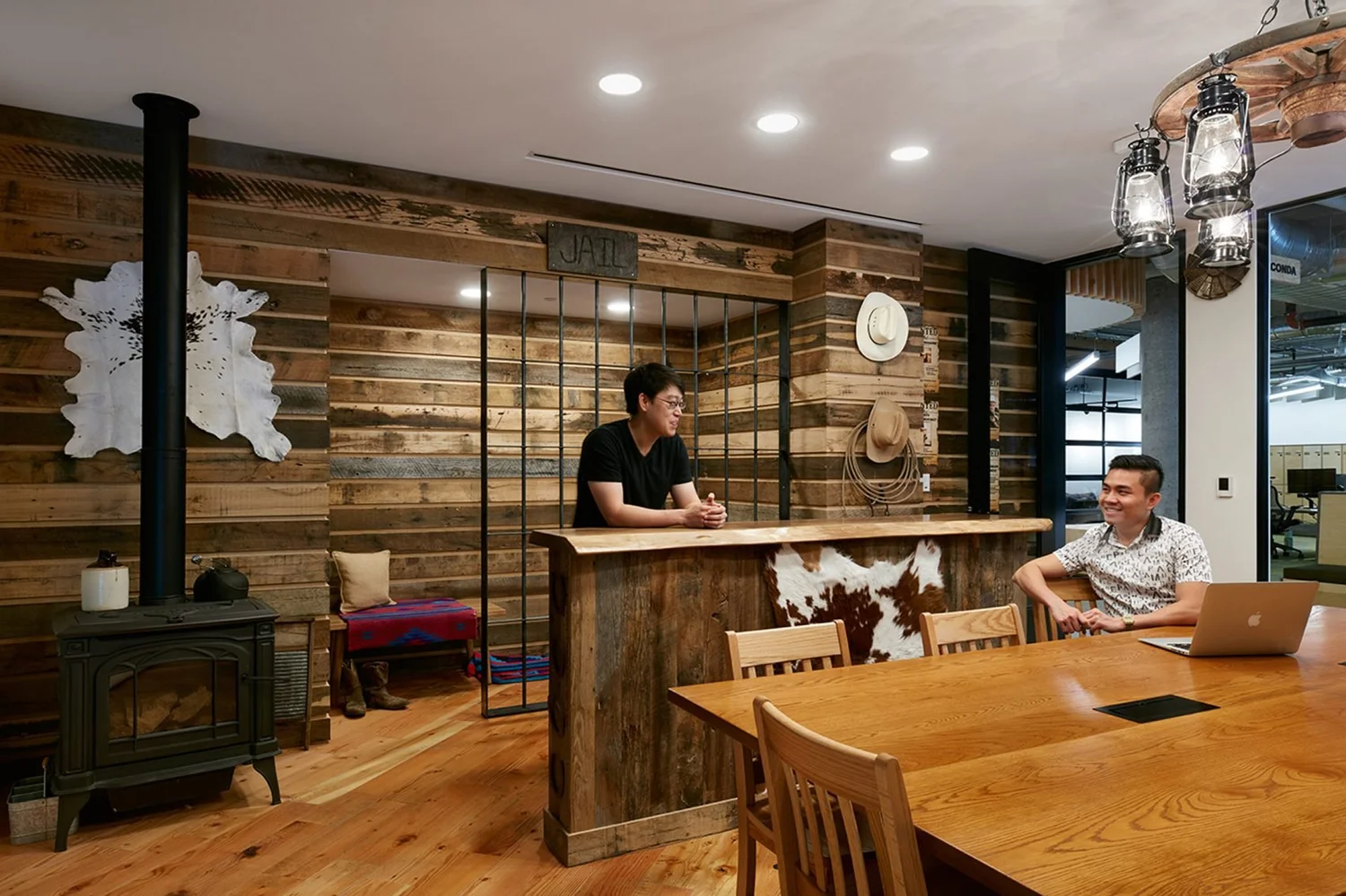 5 Ways to Add reclaimed Wood to Your Office Design — ANTHOLOGY WOODS