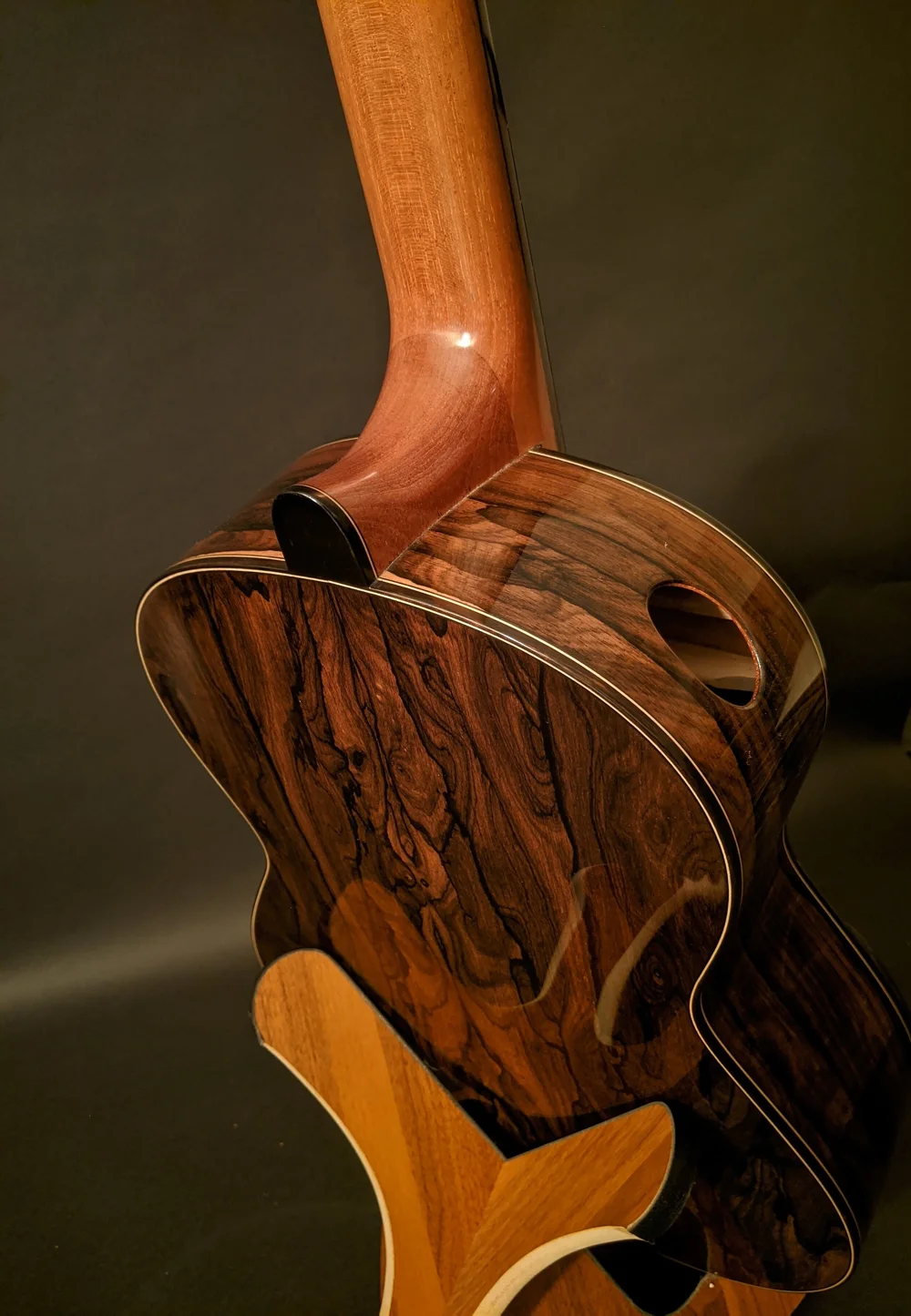 Chapman & Fisher Guitars - home