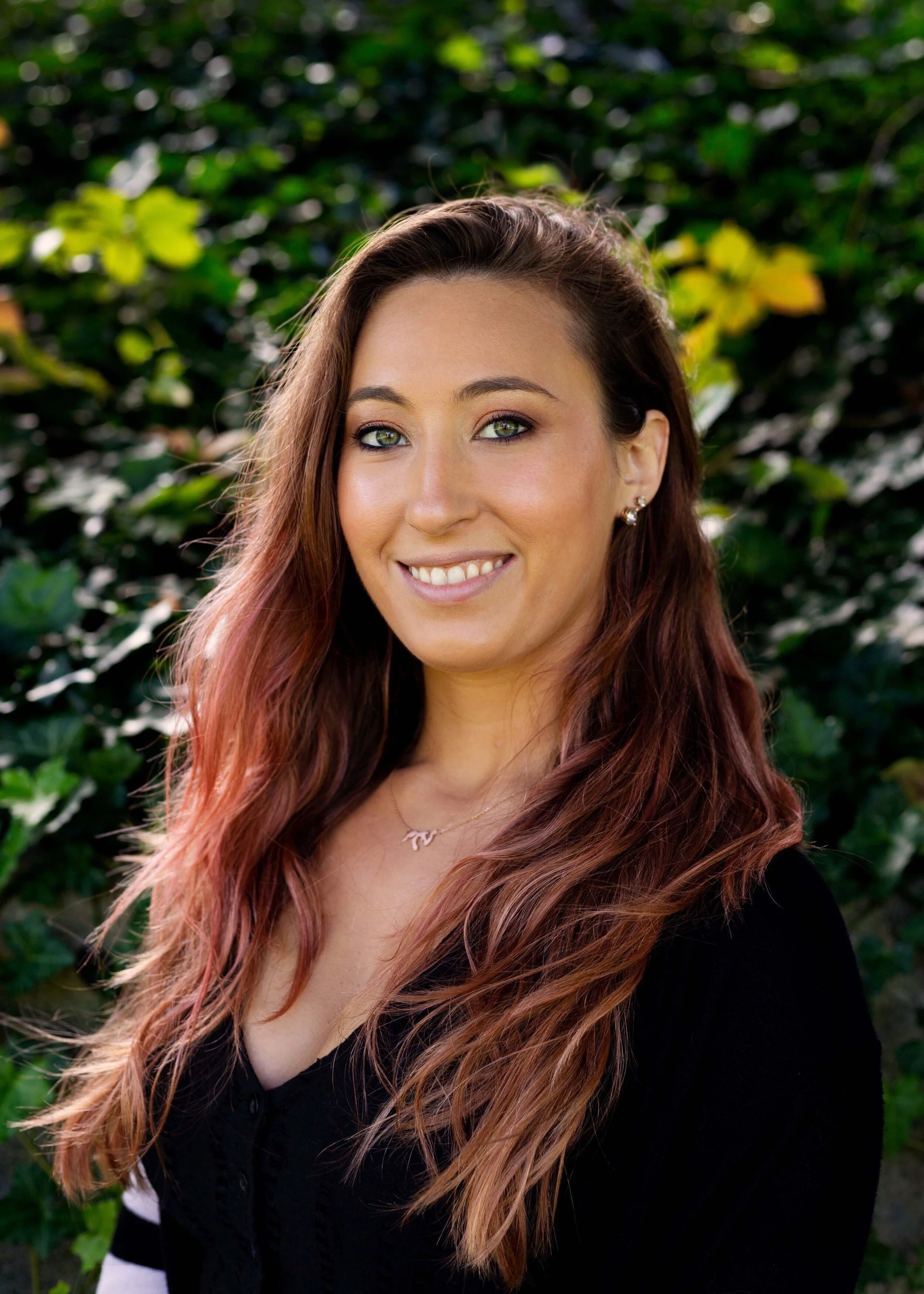 Meet Us — The Gold Room