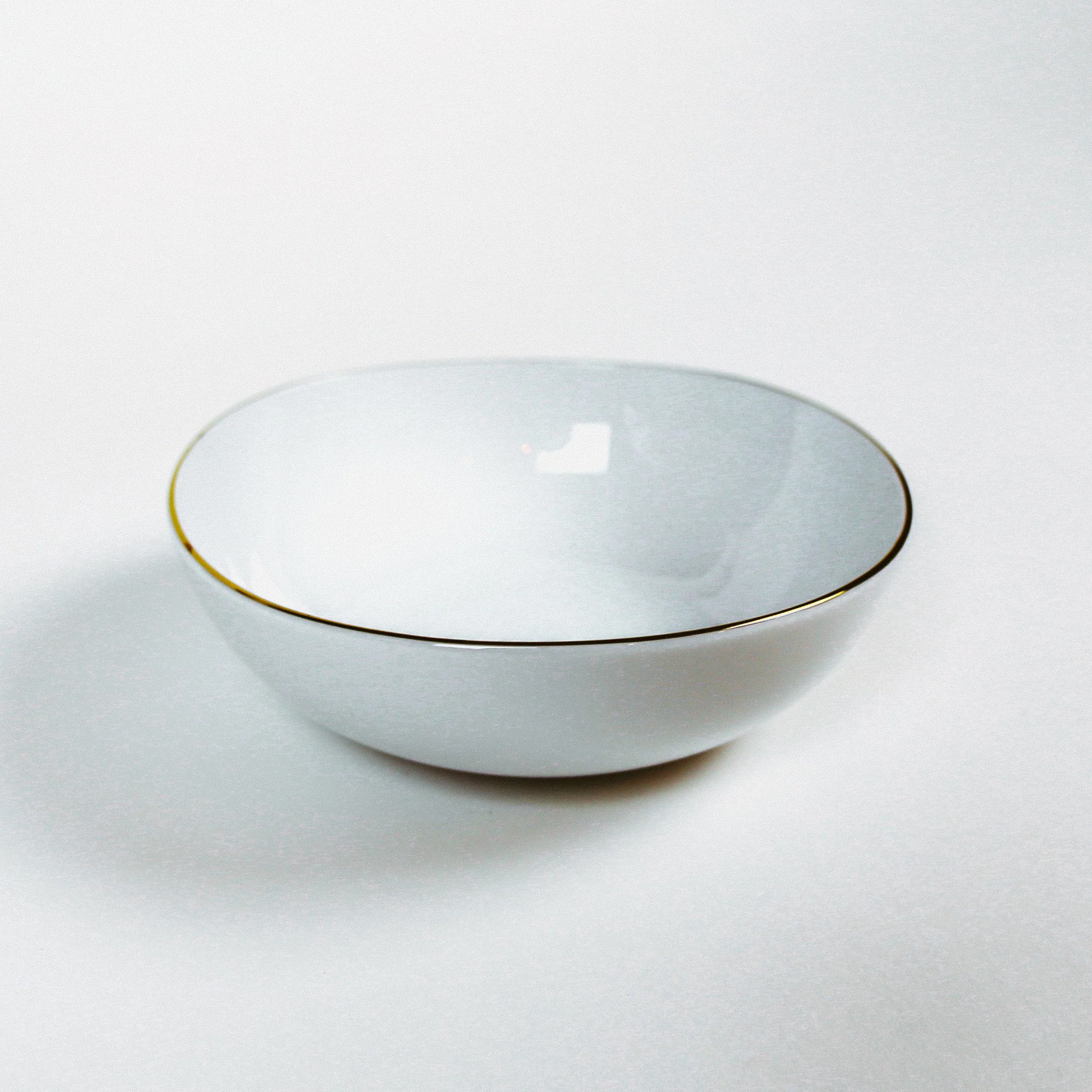 Bowls — Table Manners