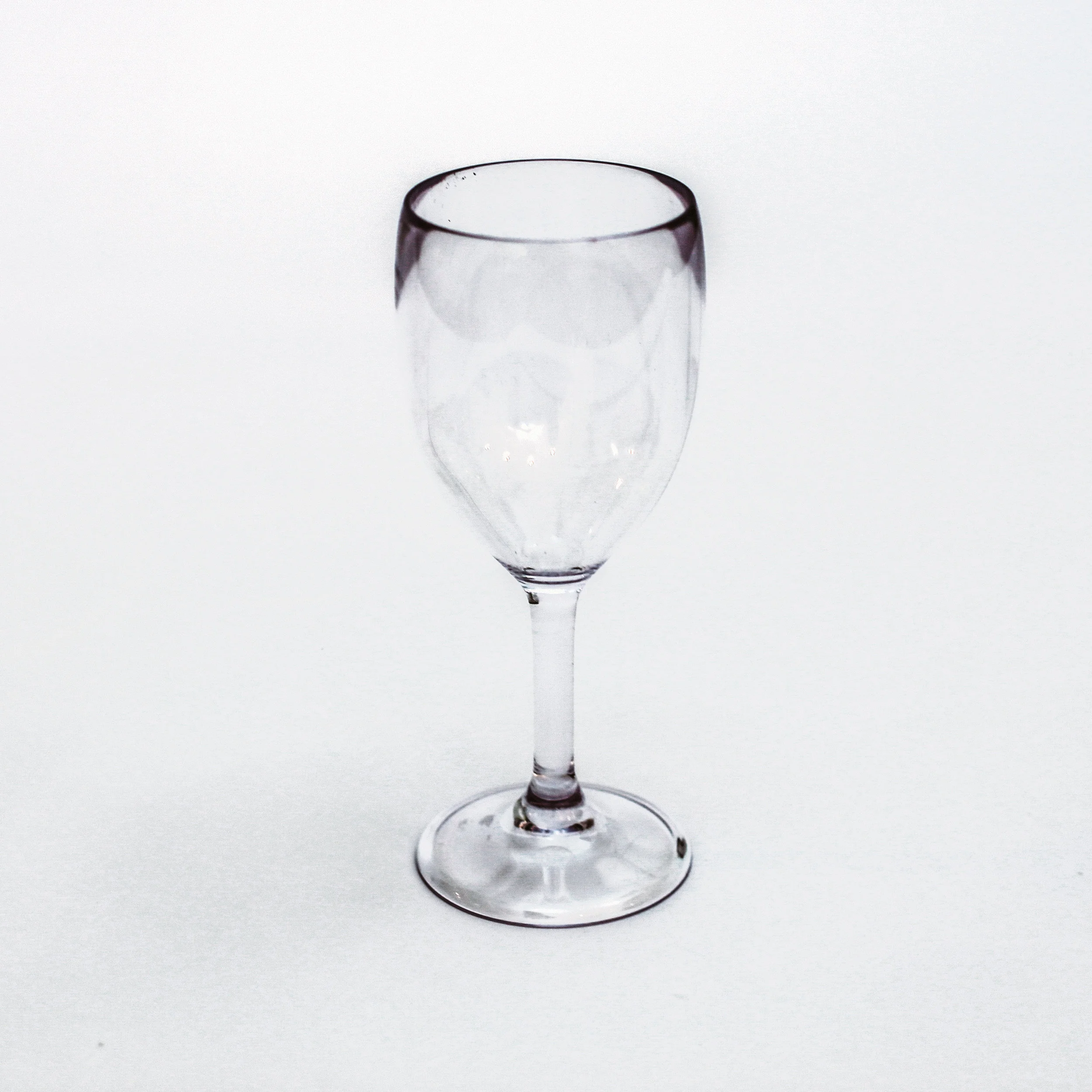 Glassware — Table Manners
