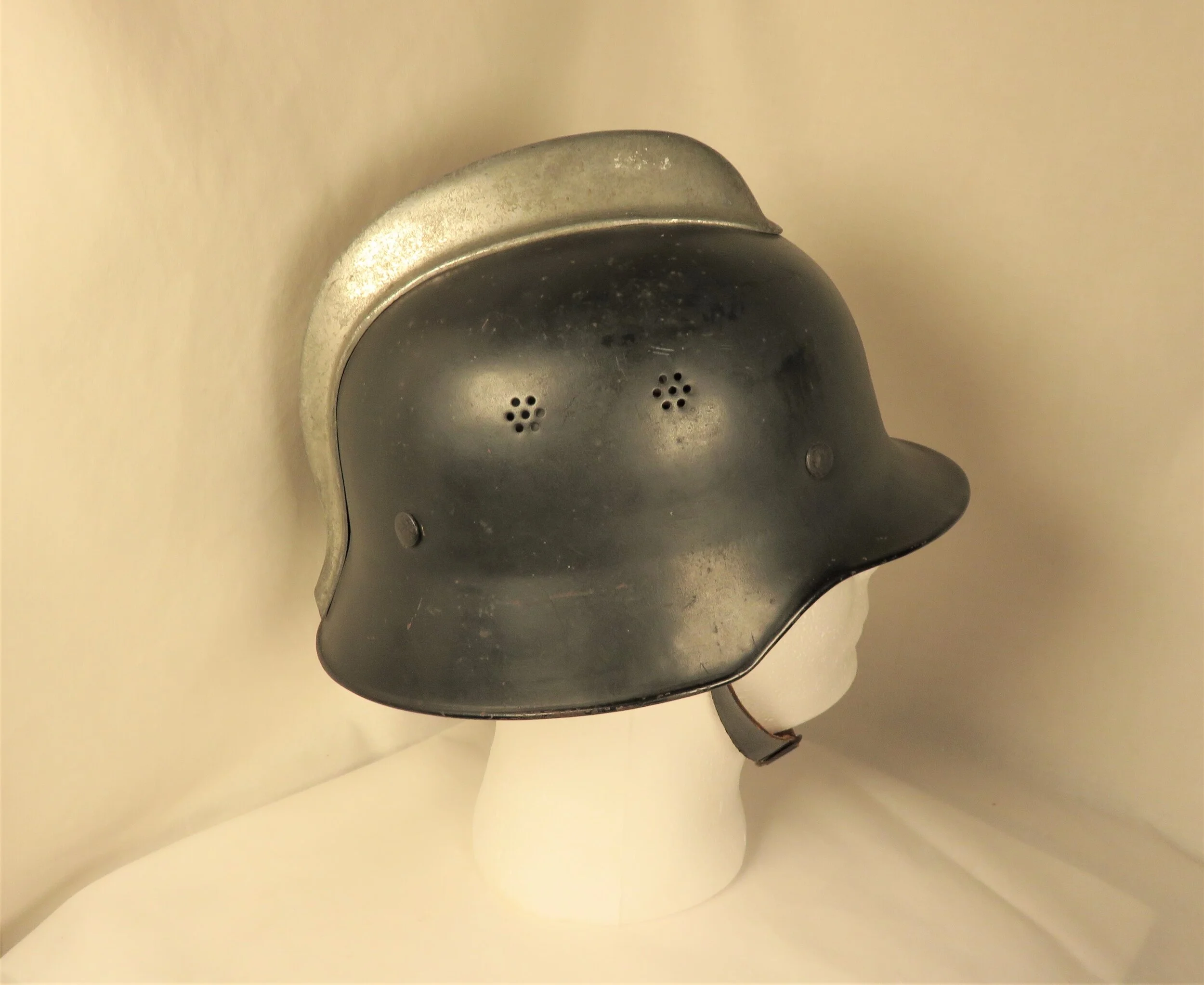 Germany. Fireman's Helmet — WW2 Collectors World