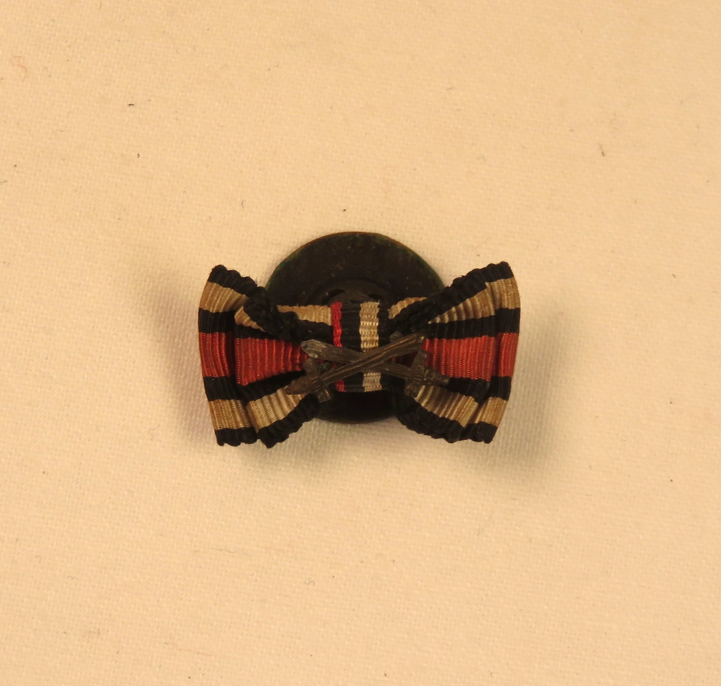 Germany. Hindenburg Cross w/ Swords Buttonaire — WW2 Collectors World