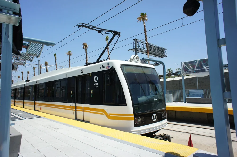 LA Metro Exposition Light Rail, LACMTA, Los Angeles, CA — TEC ...