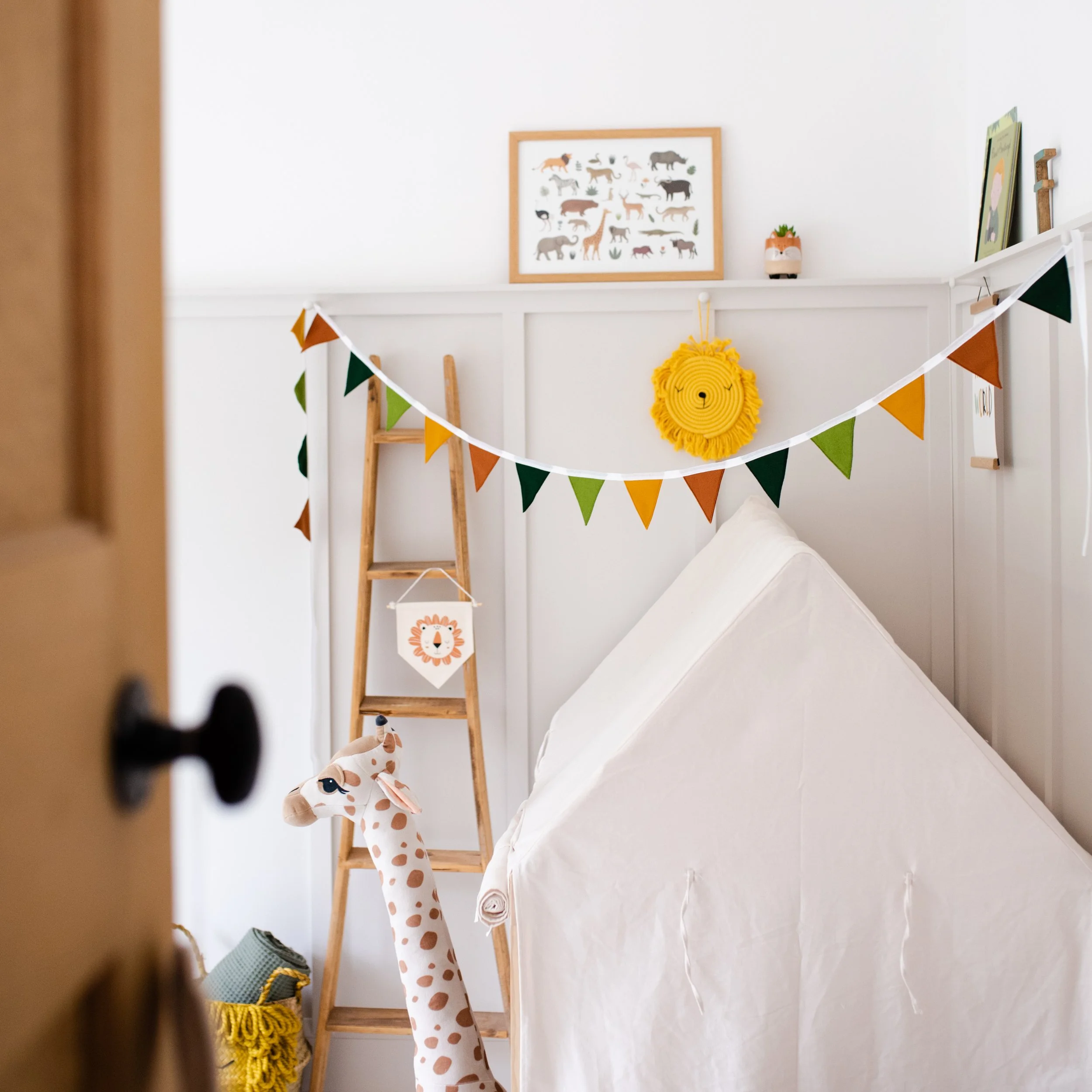 Product Photographer | Brand Photographer | Holly Booth Studio