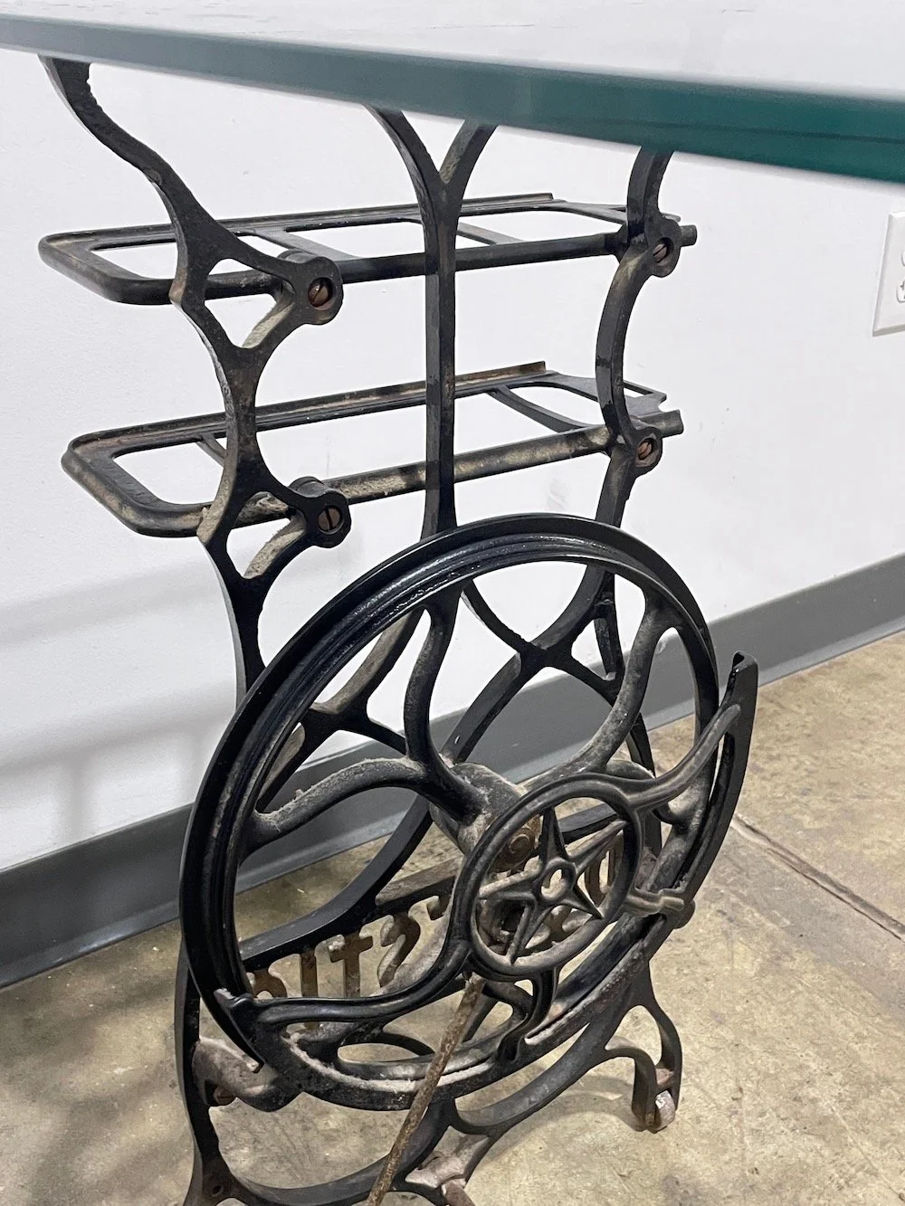 Iron Sewing Machine Stand