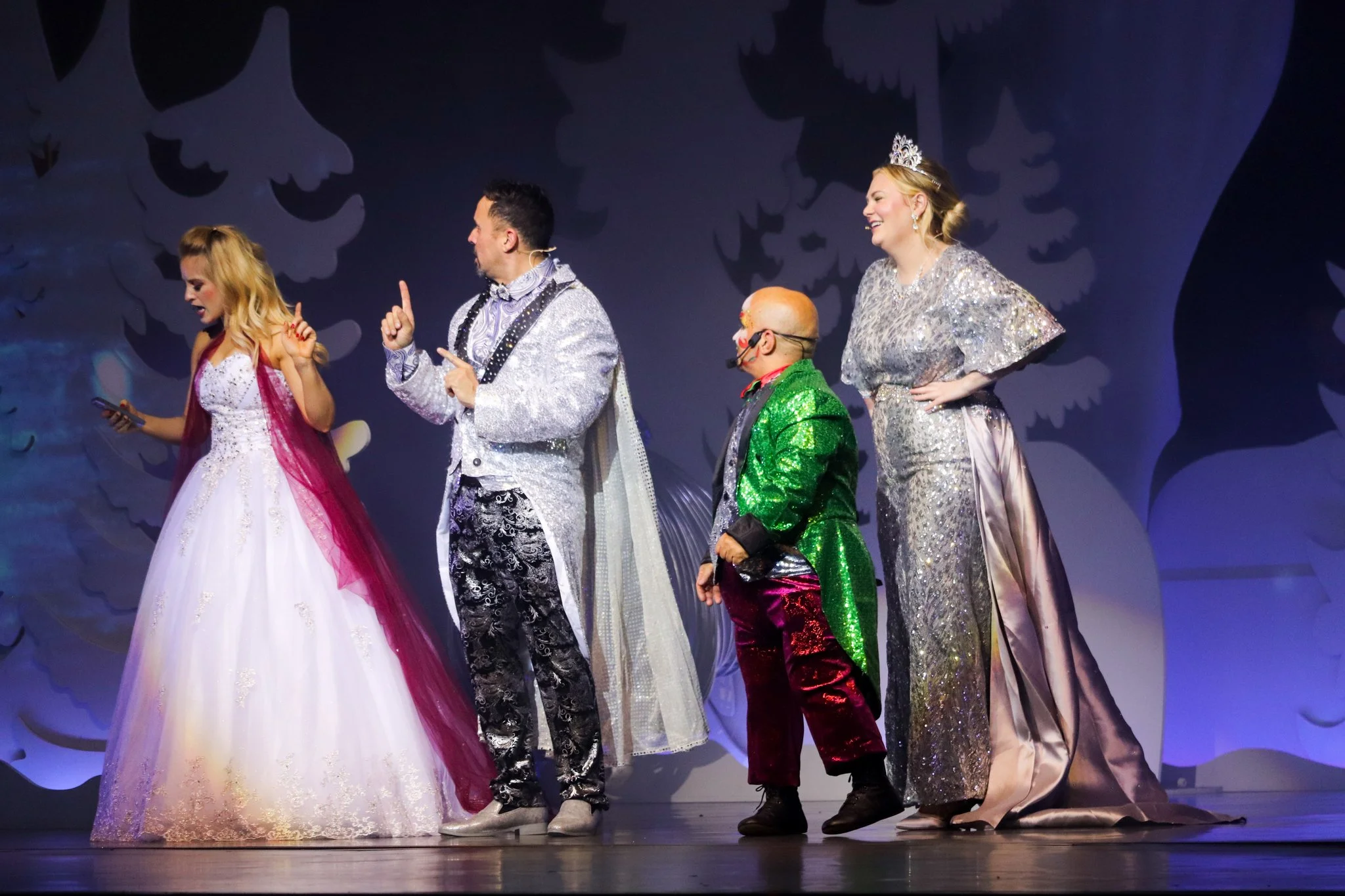 Cirque Musica Holiday Wonderland — Cirque Musica