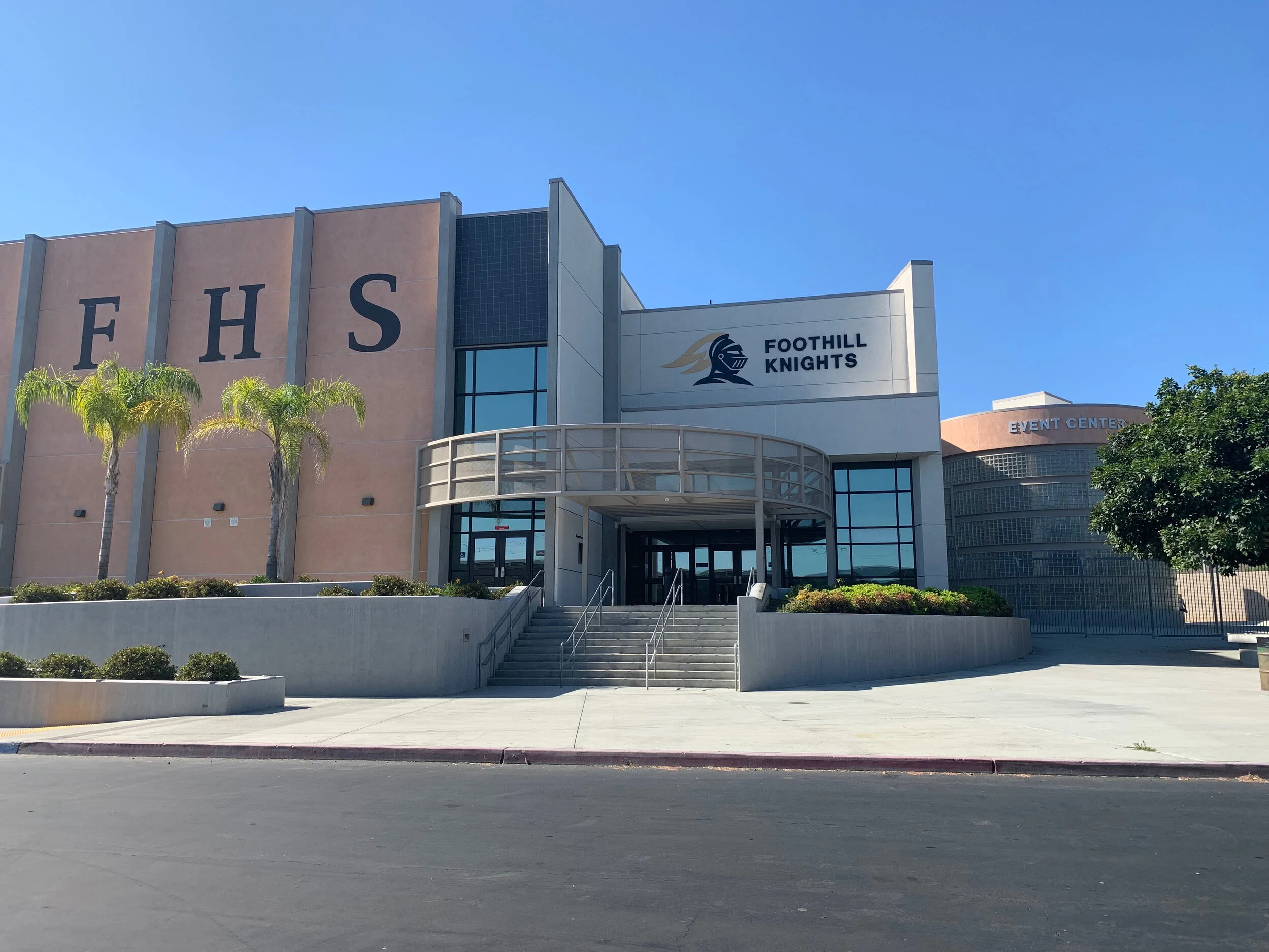 Volunteer — Foothill Knights