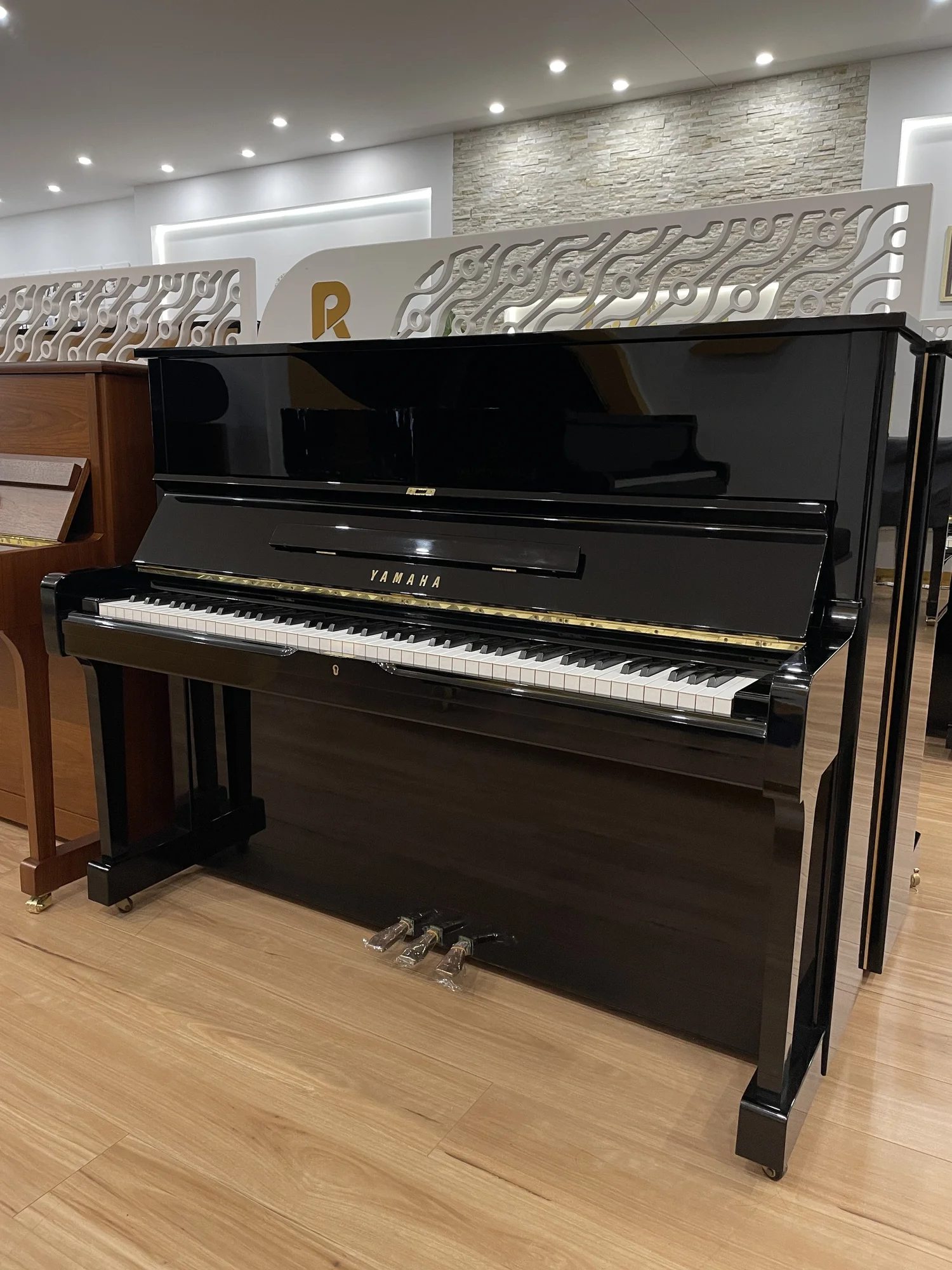 How old is my piano? Find out in 10-seconds — Australian Music World