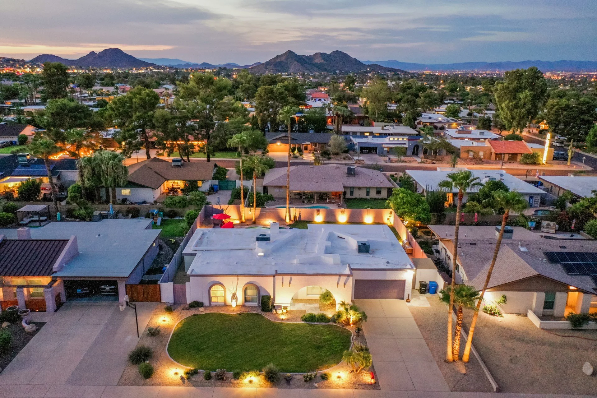 Phoenix/Scottsdale Accommodations — HAMPTON HOMES
