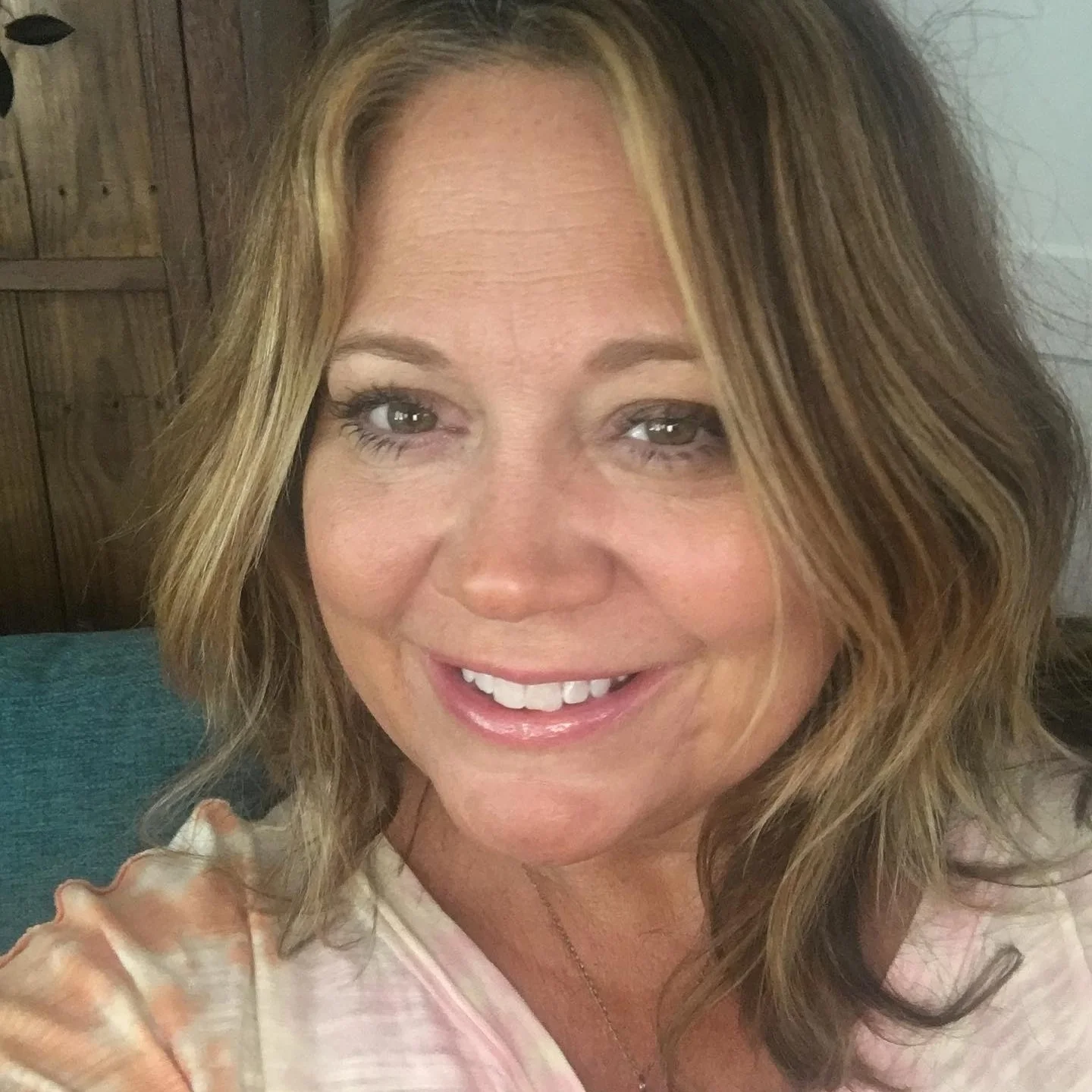 Kelli Lambert's Instagram, Twitter & Facebook on IDCrawl