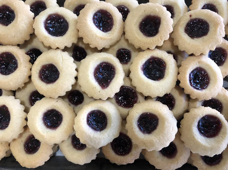 Bon Ton Pastry & Confectionery