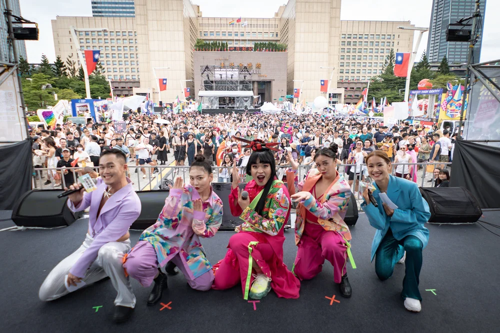 Taiwan LGBT+ Pride Parade Draws Over 180,000 for 'Embrace Inclusion ...