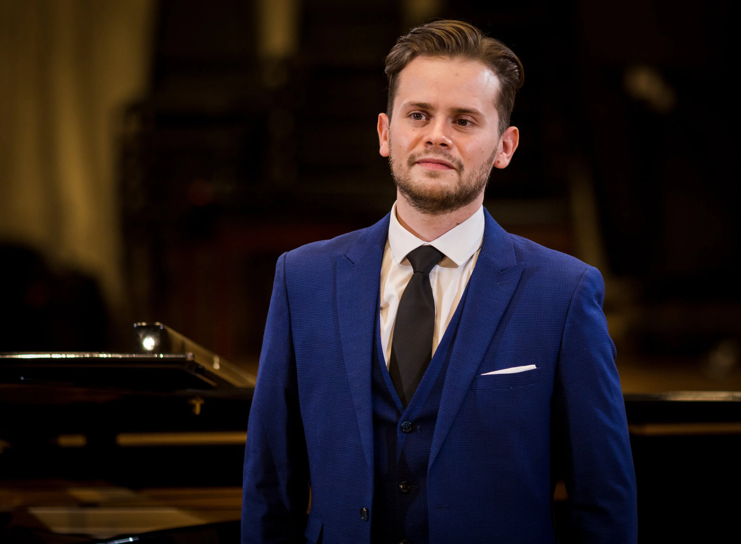 ABOUT — LIAM BONTHRONE