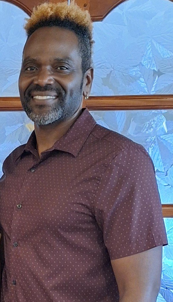 Robb Davis — Proud Educators