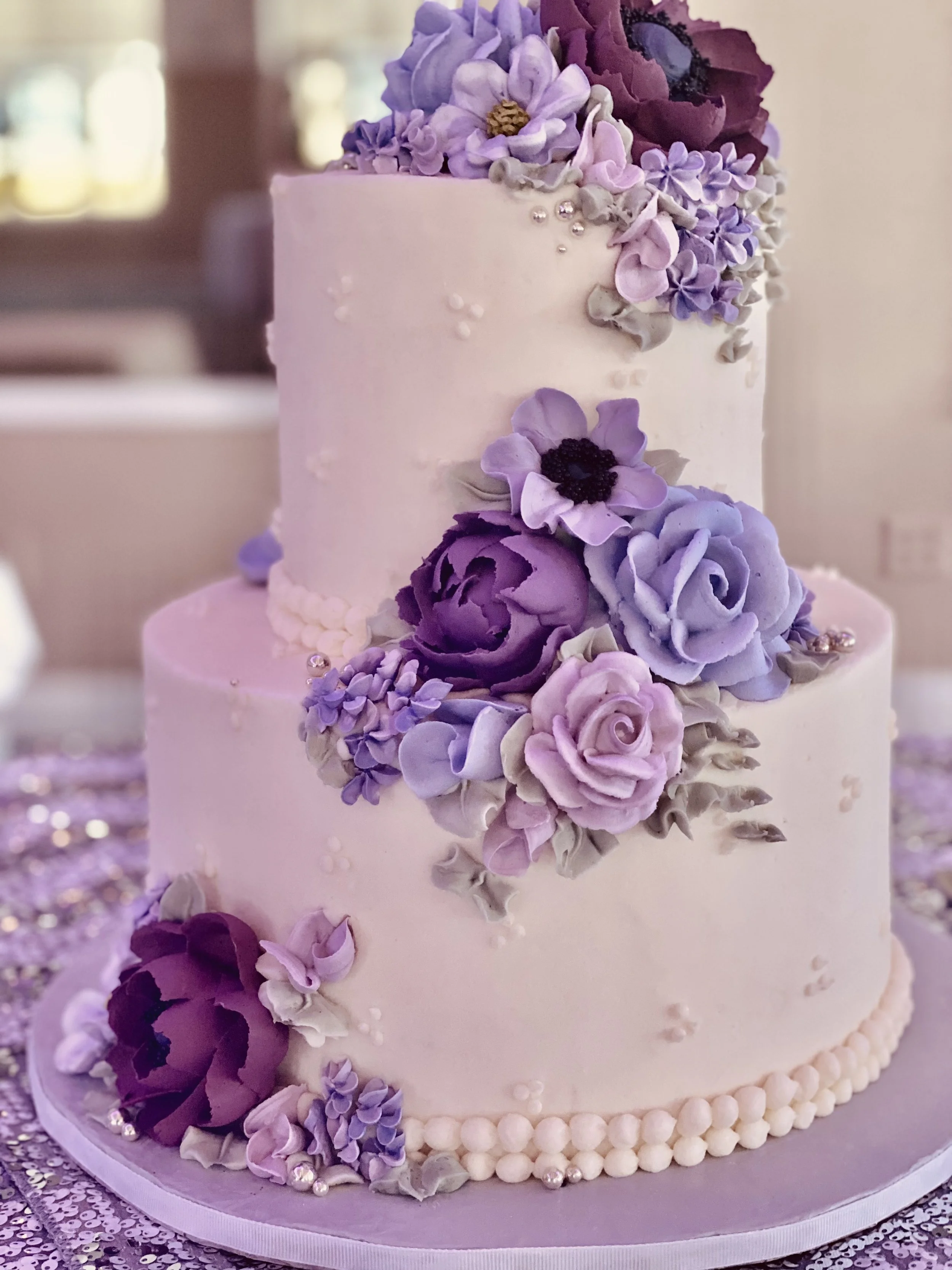 Royal Icing Flowers on Cake — Let Them Eat Cake