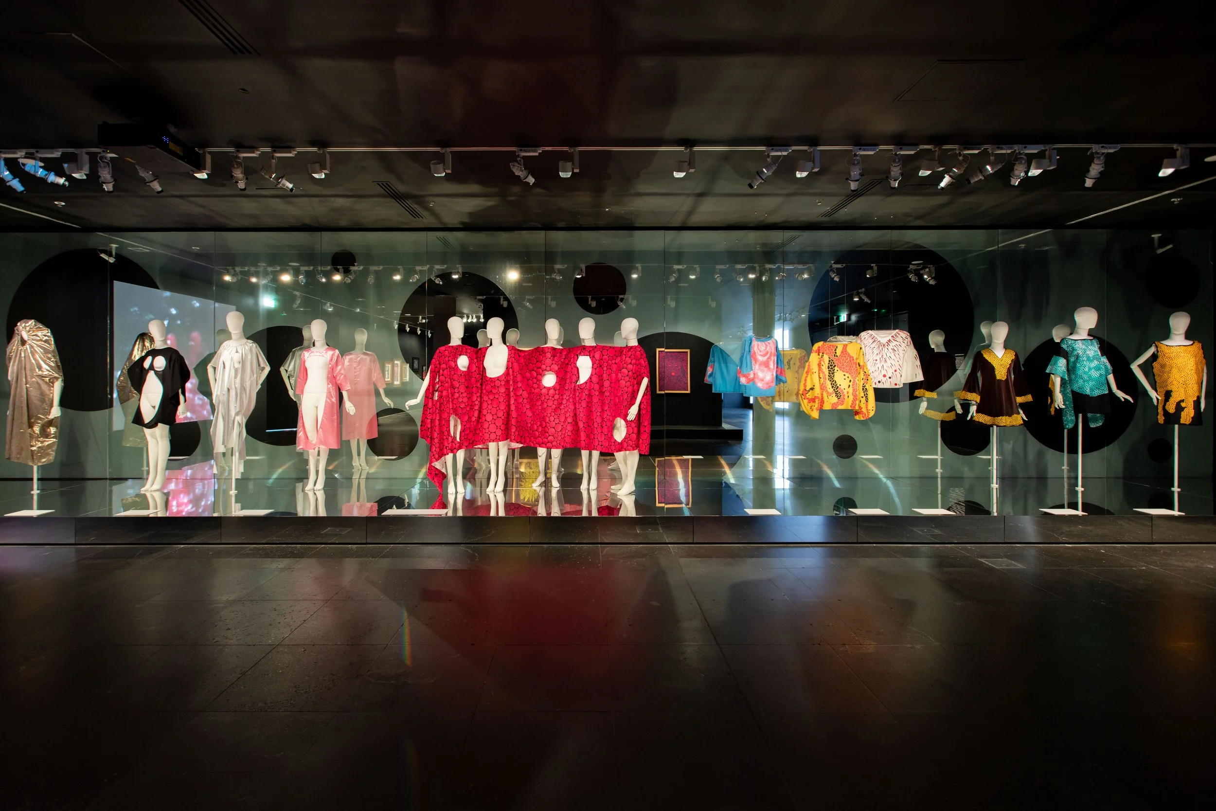 NGV 2024-5: Kusama 草間 – a revision of her artistry — Archemist in the ...